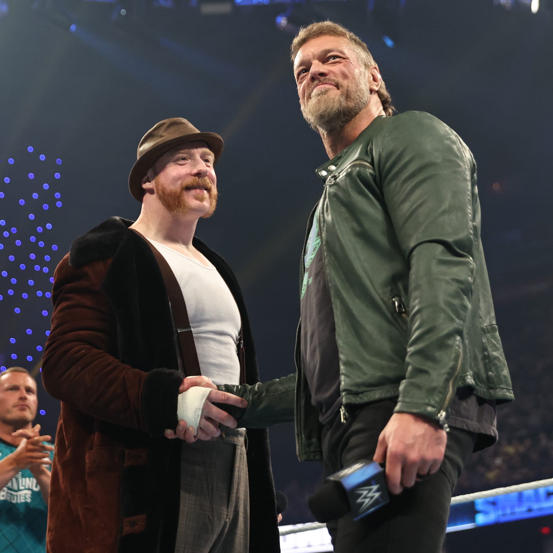 WWE SmackDown Results: Winners, Live Grades, Reaction, Highlights From ...