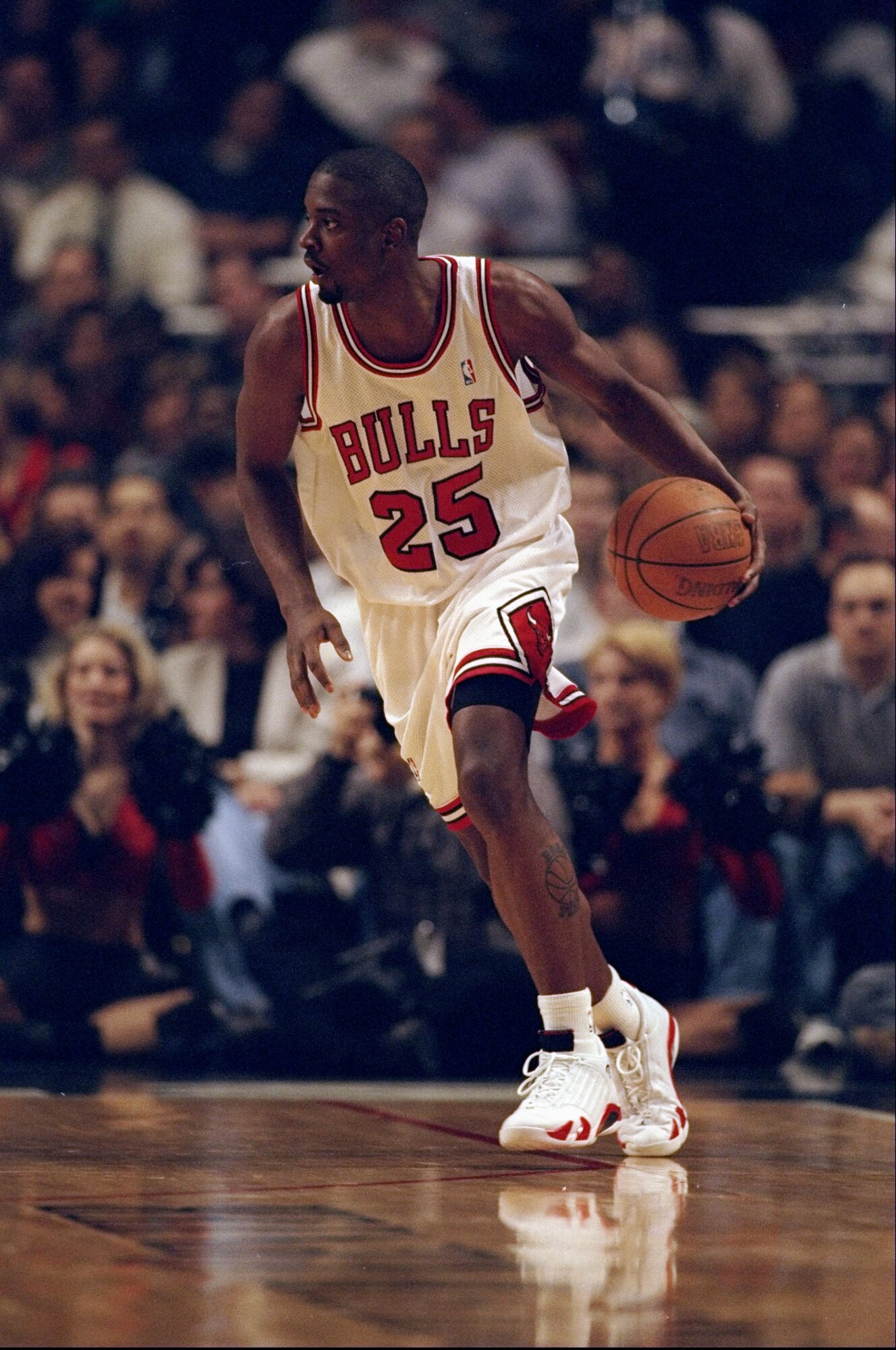 Former Bulls Player Corey Benjamin Apologizes for Daughter Punching ...