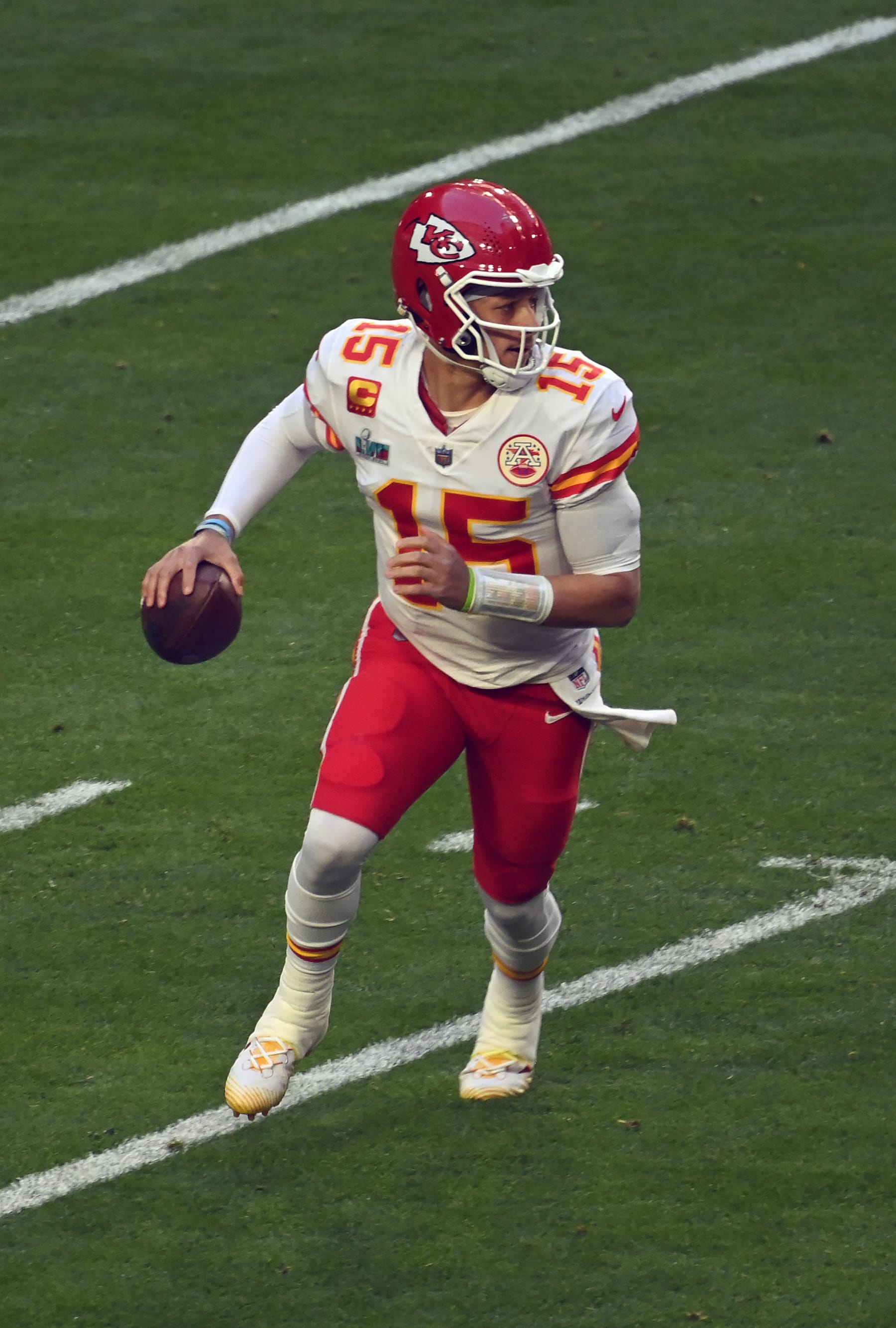 Patrick Mahomes Rumors Chiefs Qb Restructures Contract Creates 9 6m