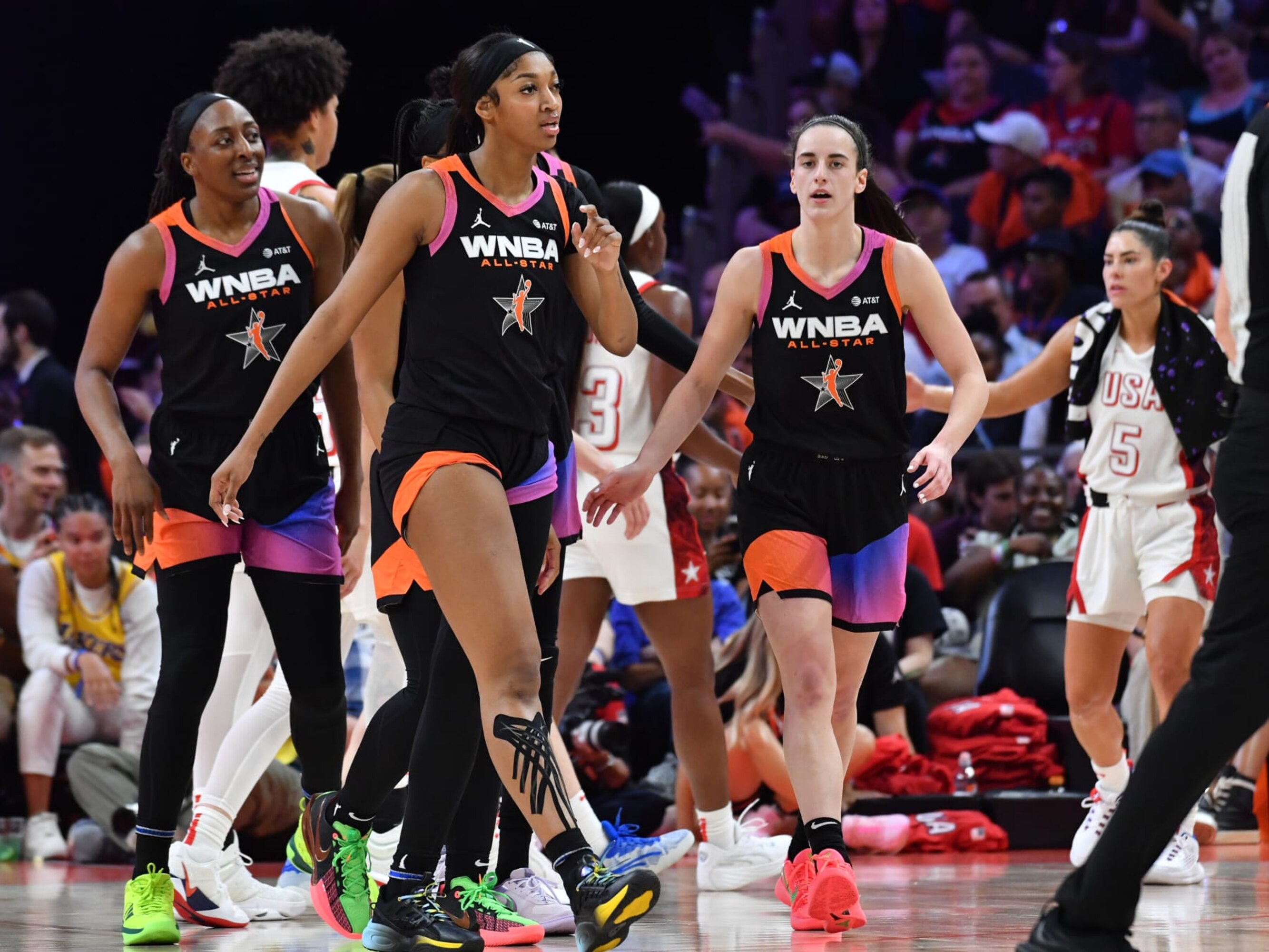 Caitlin Clark, Angel Reese Top WNBA 1st Half Merchandise Sales; 500% ...