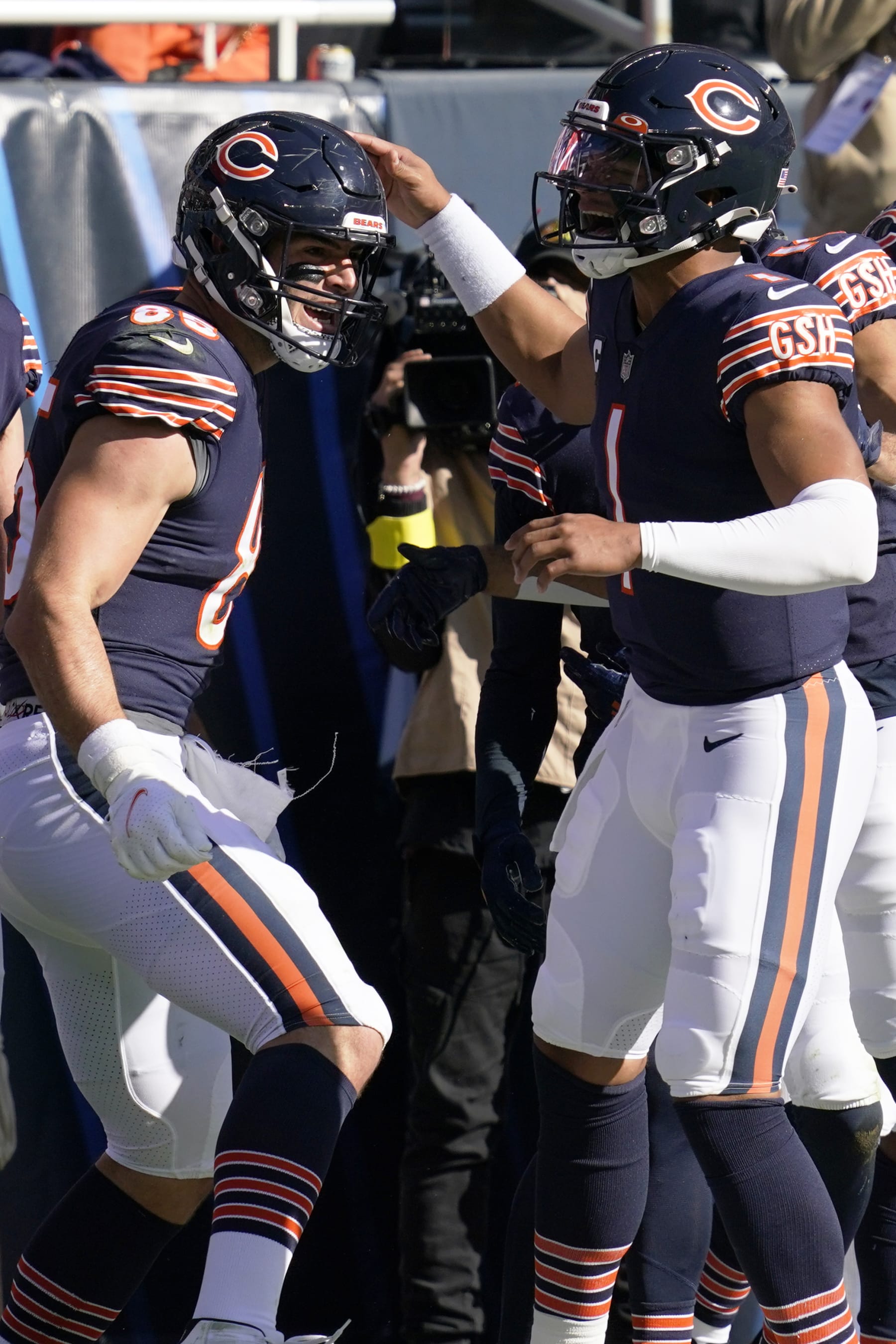 Waiver Wire Week 10: Wan'Dale Robinson, Cole Kmet Highlight Pickups to Know