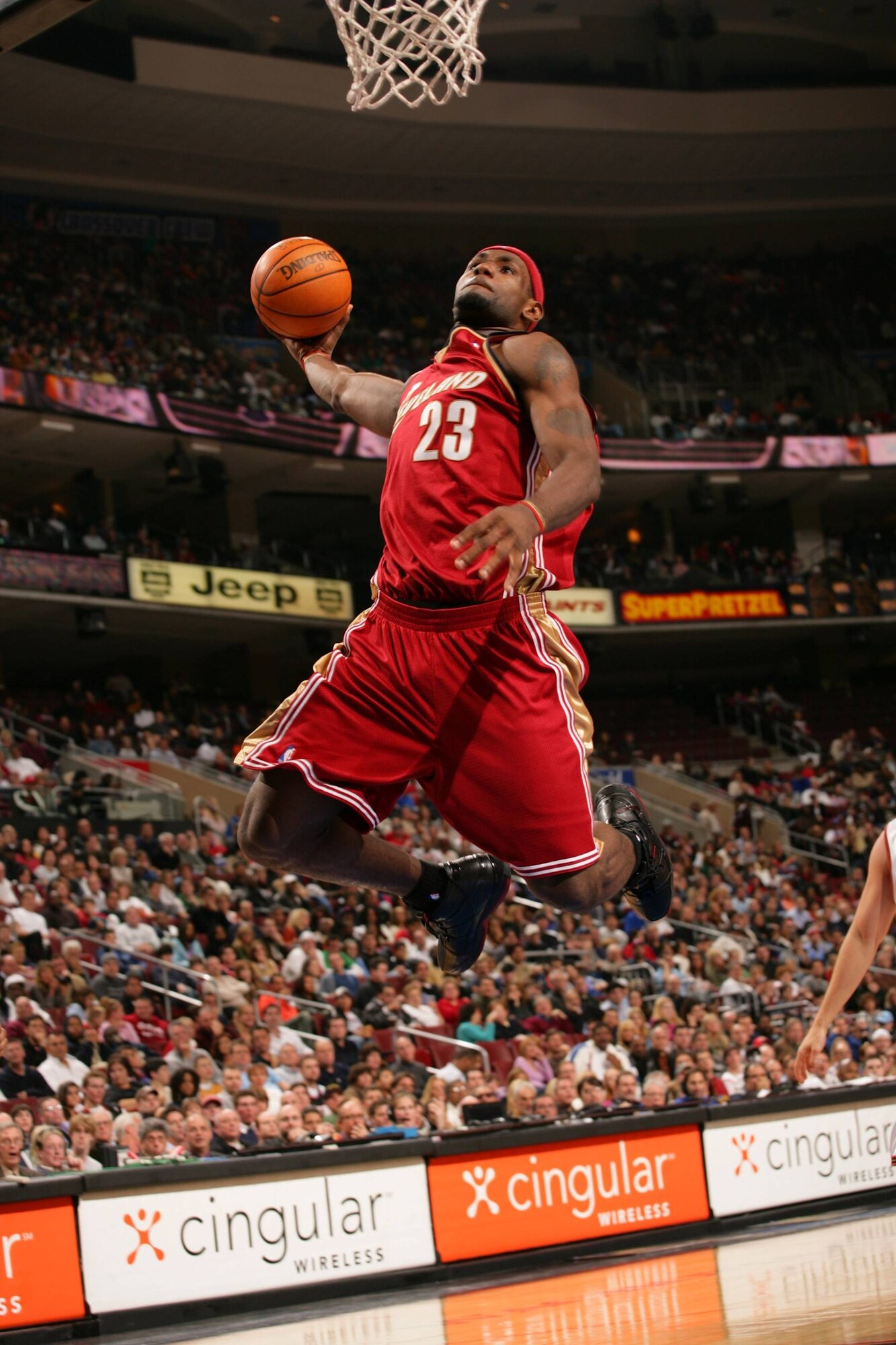 LeBron James Autographed Cavaliers Card Sells for $576K at 'Holy Grails ...