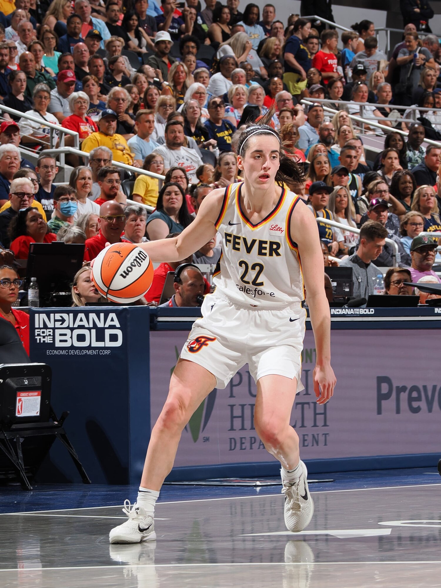 Caitlin Clark's Double-Double Leads Fever Past Mystics; WNBA Fans Hype Winning Streak