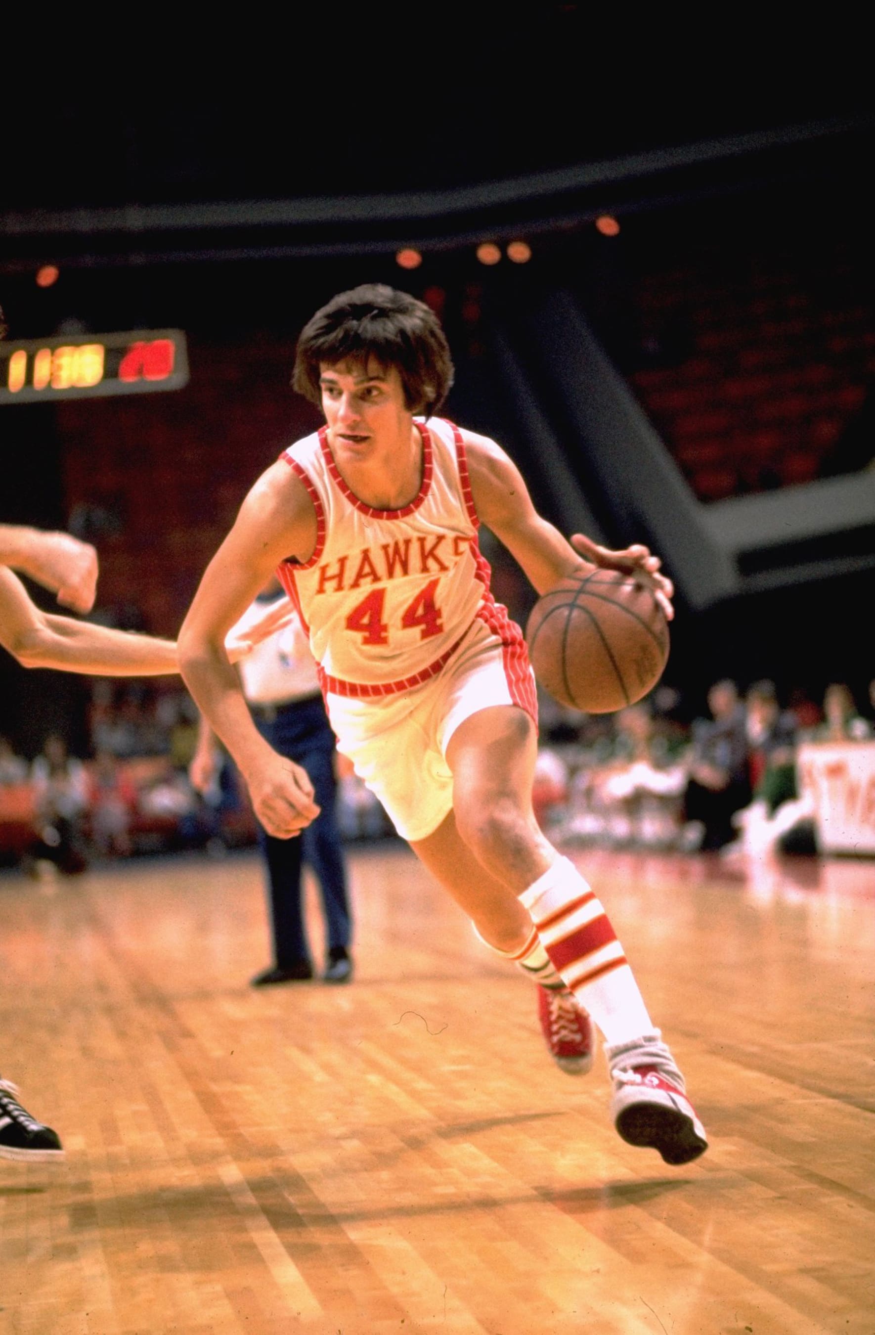 Pete Maravich Mint Condition 1970 'Tall Boy' Rookie Card Sells for ...