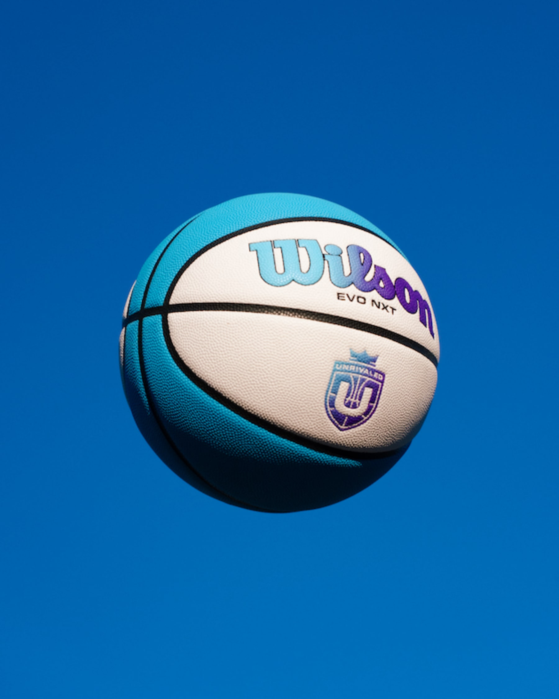 Video: Unrivaled Women's Basketball League Debuts New Ball for ...