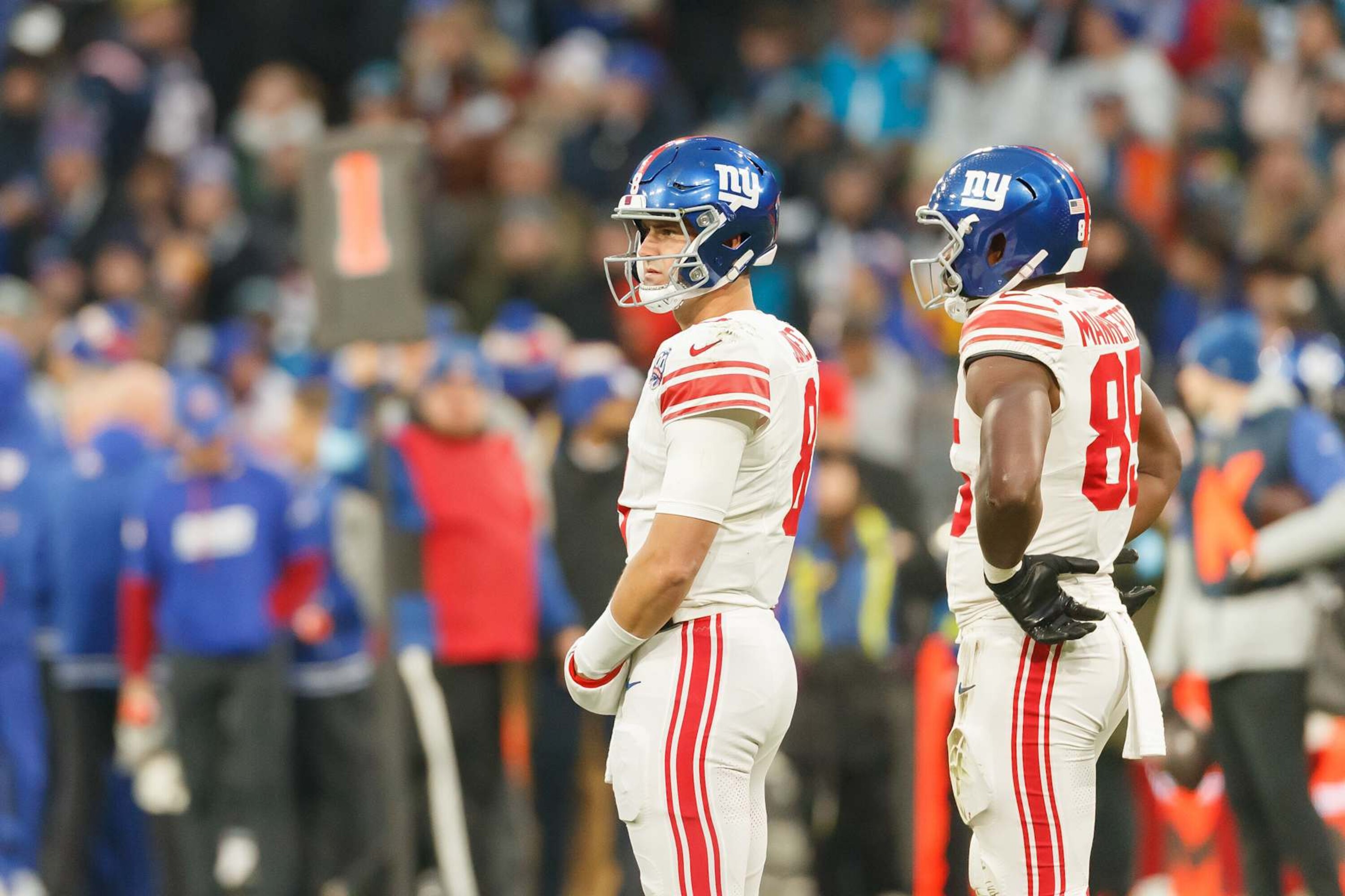 NFL Fans Roast Daniel Jones, Tracy, Giants for Loss to Bryce Young ...