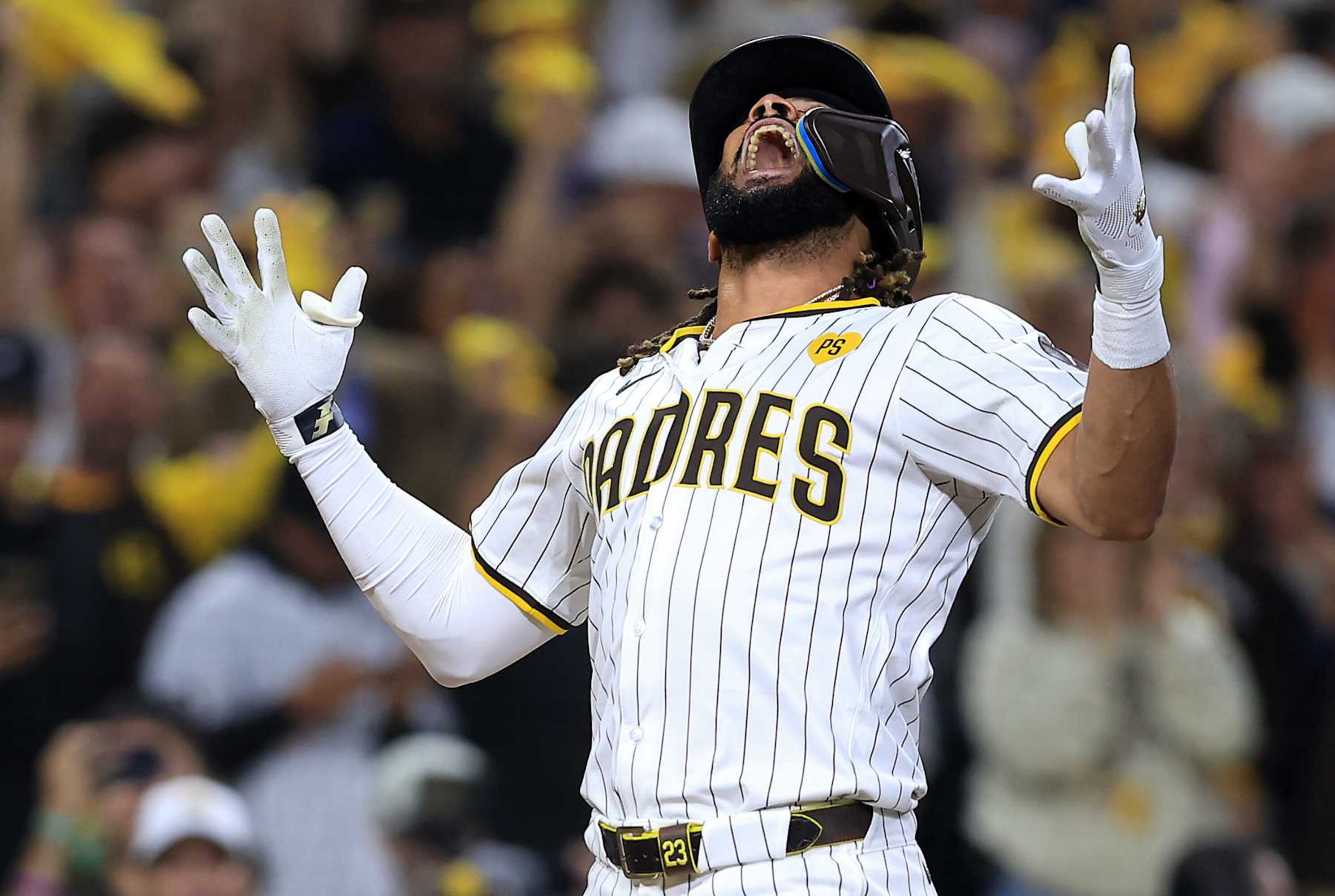 Dodgers Called Out by MLB Fans as Fernando Tatís Jr., Padres Take NLDS ...