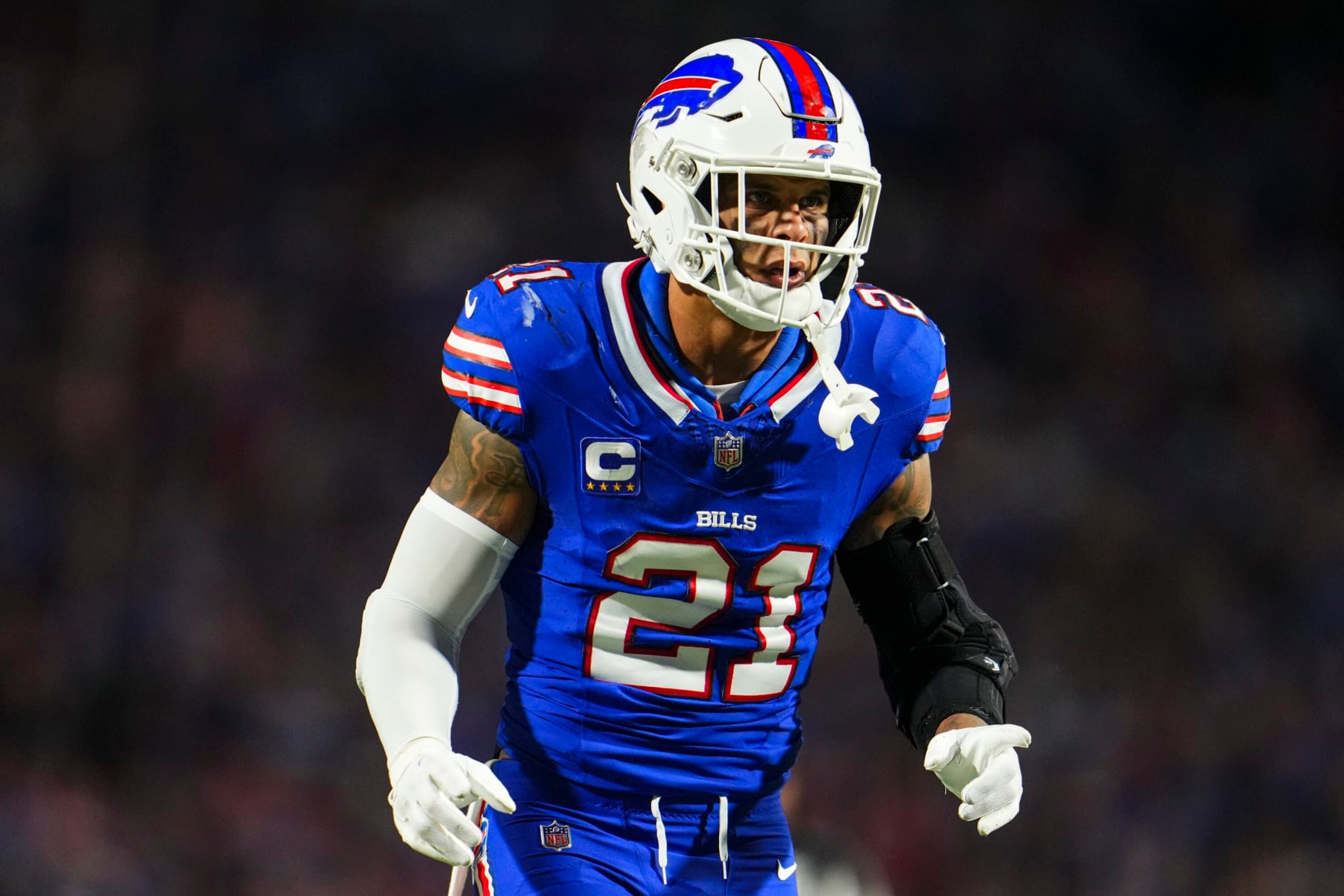 Bills' Jordan Poyer Credits Aaron Rodgers with His Decision to Try ...
