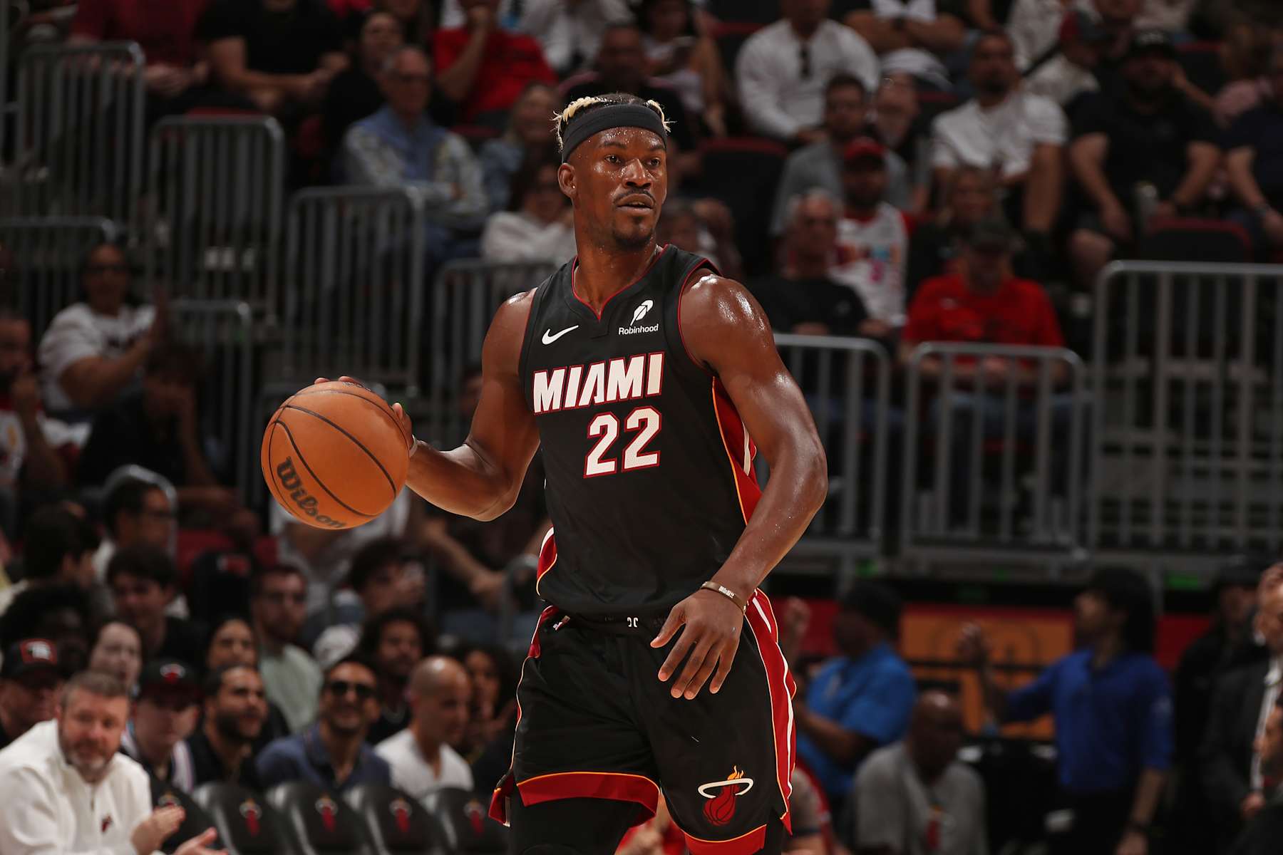 Jimmy Butler Rumors: Grizzlies 'Lurking' in Trade Talks, Could Let Star ...