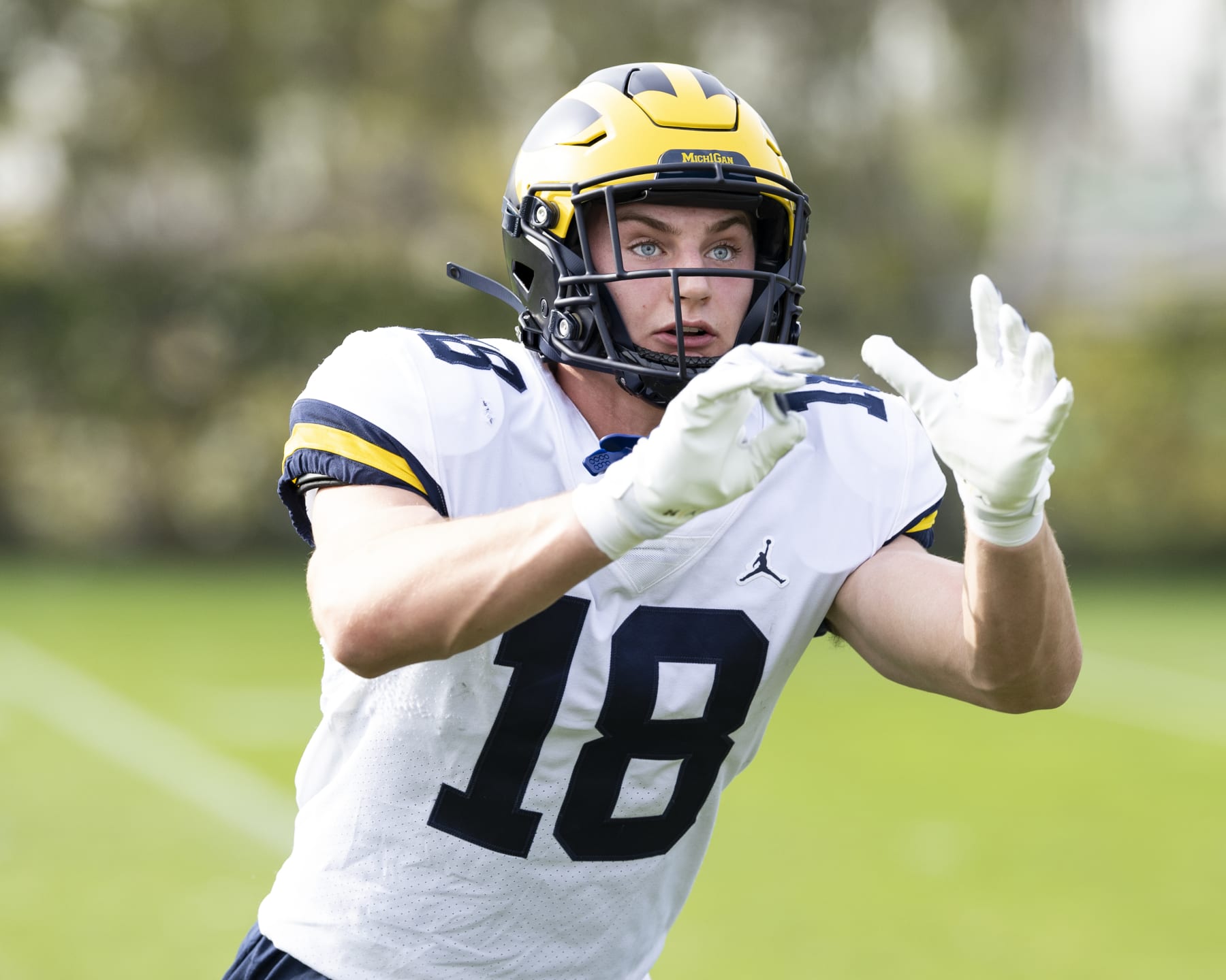 2025 NFL Mock Draft: Way-Too-Early Best Team Fits for Travis Hunter ...