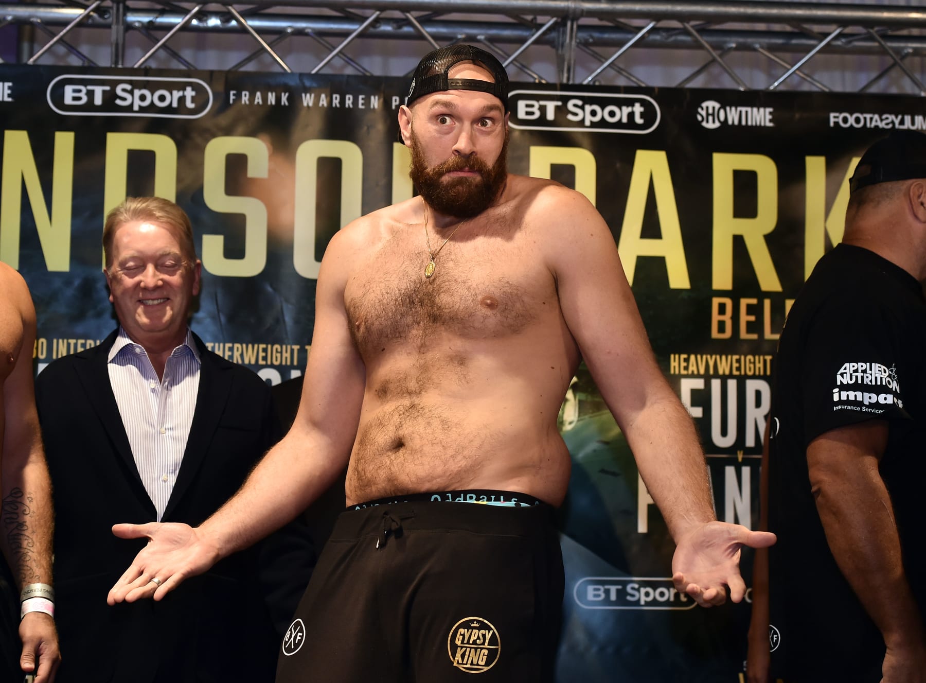 Tyson Fury vs. Oleksandr Usyk: A Head-to-Toe Breakdown