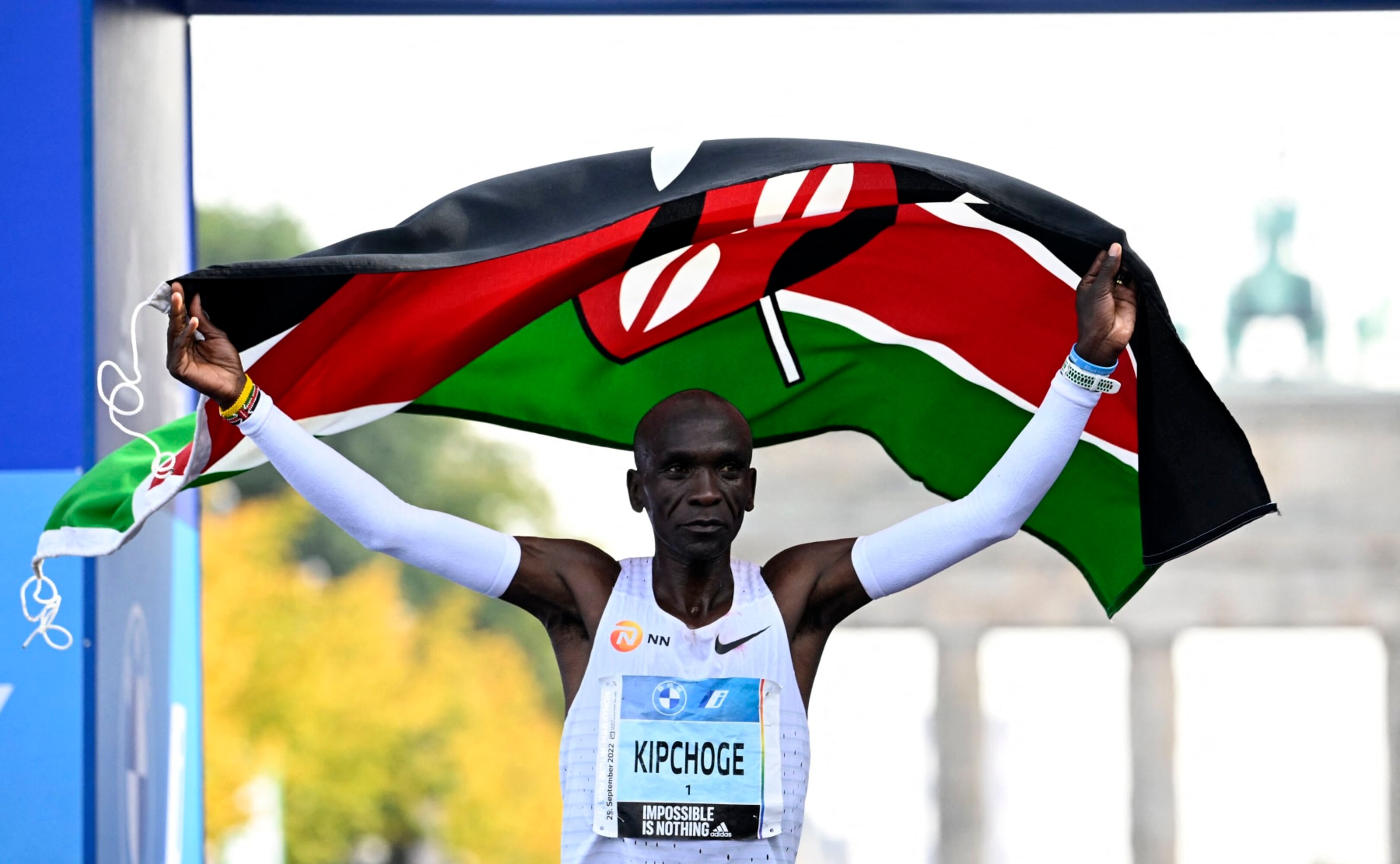 Kenya's Eliud Kipchoge Sets Marathon World Record at 37 Years Old in Berlin