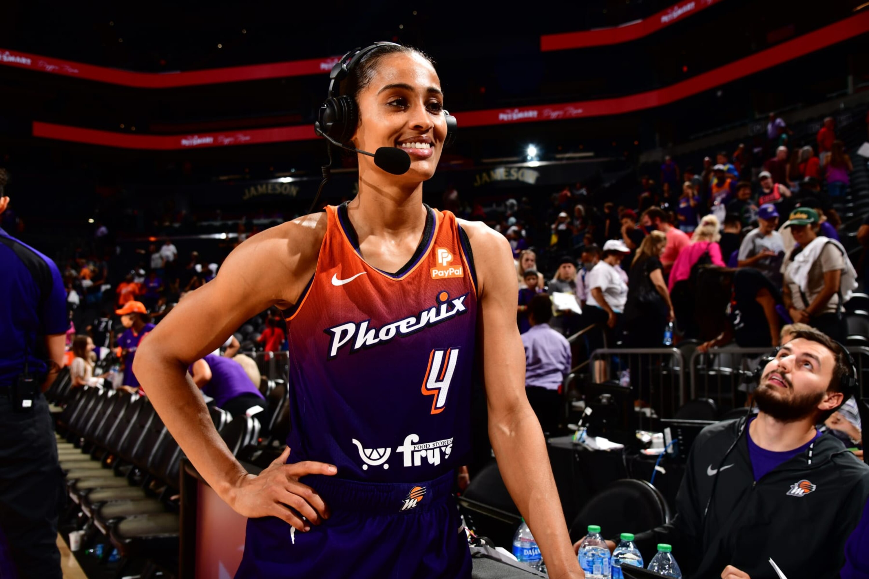 daniel smith skylar diggins