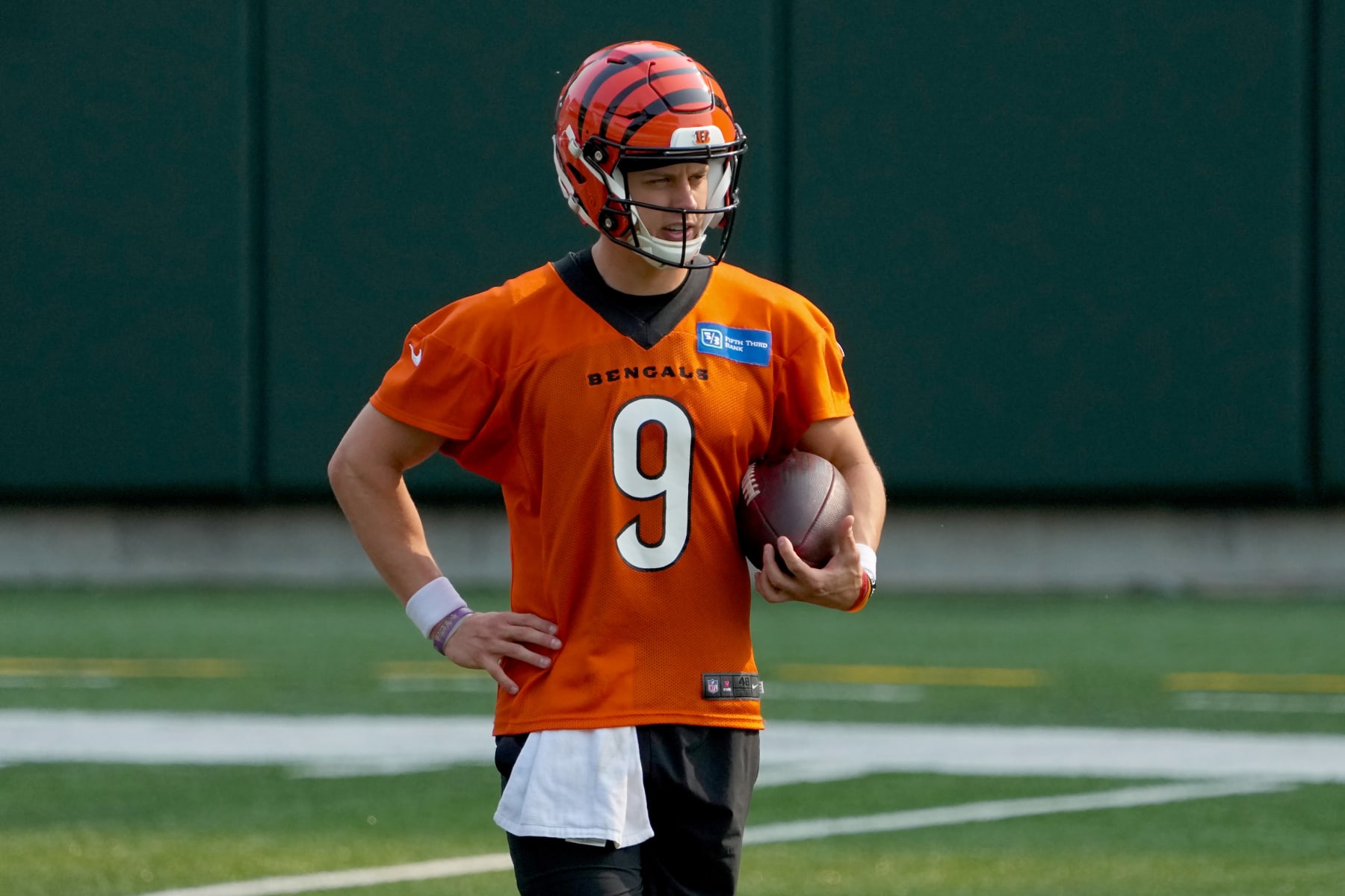 Bengals' Joe Burrow Compared to Tom Brady, Drew Brees by NFL Scout in ...