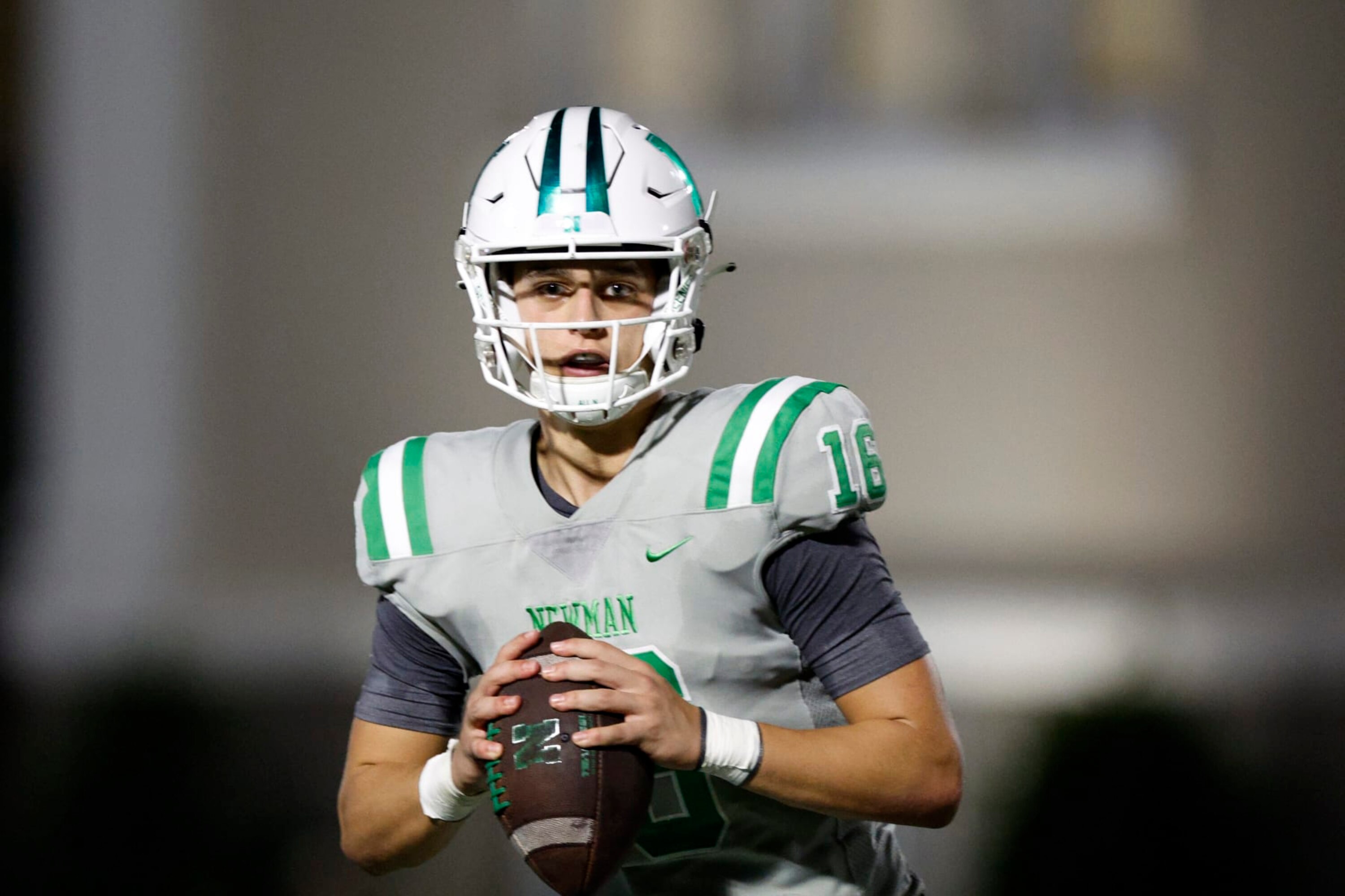 Quarterbacks in the 2023 CFB Recruiting Class with a Shot to Start as ...