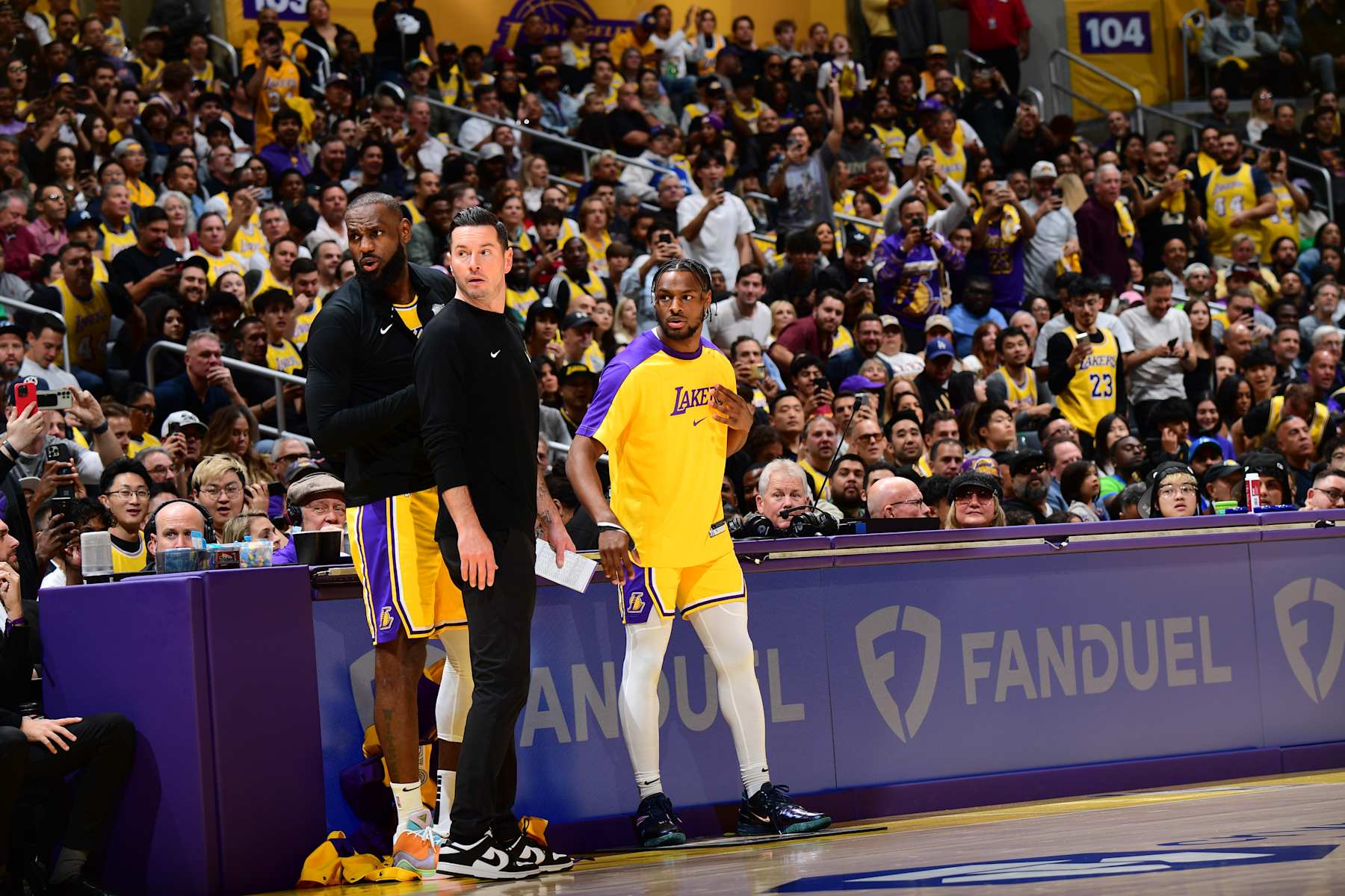 1 Overreaction for Every NBA Team After First Week