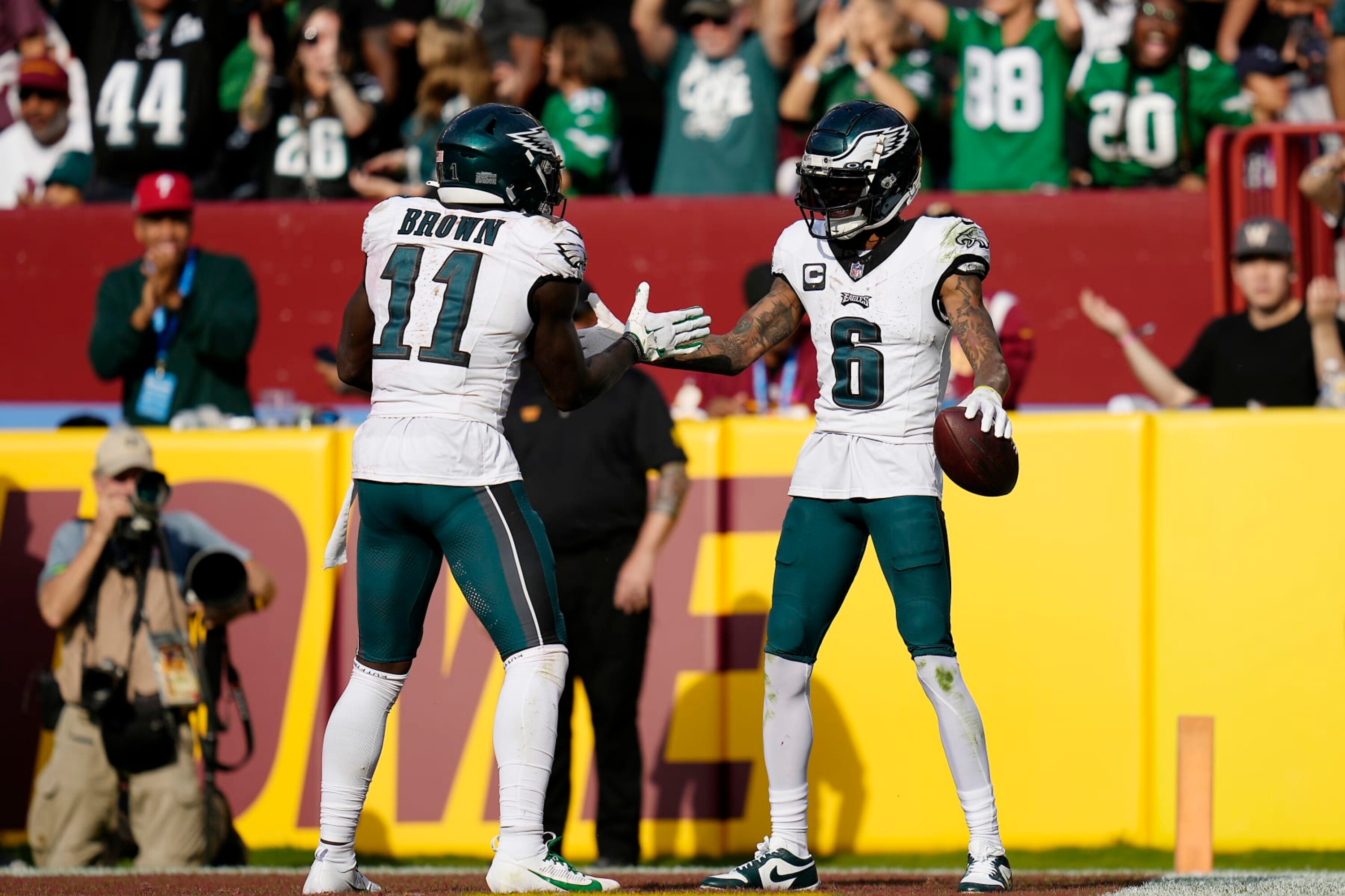 NFL Week 8 2023 Highlights: Live Tracking the Top Plays from Sunday's ...