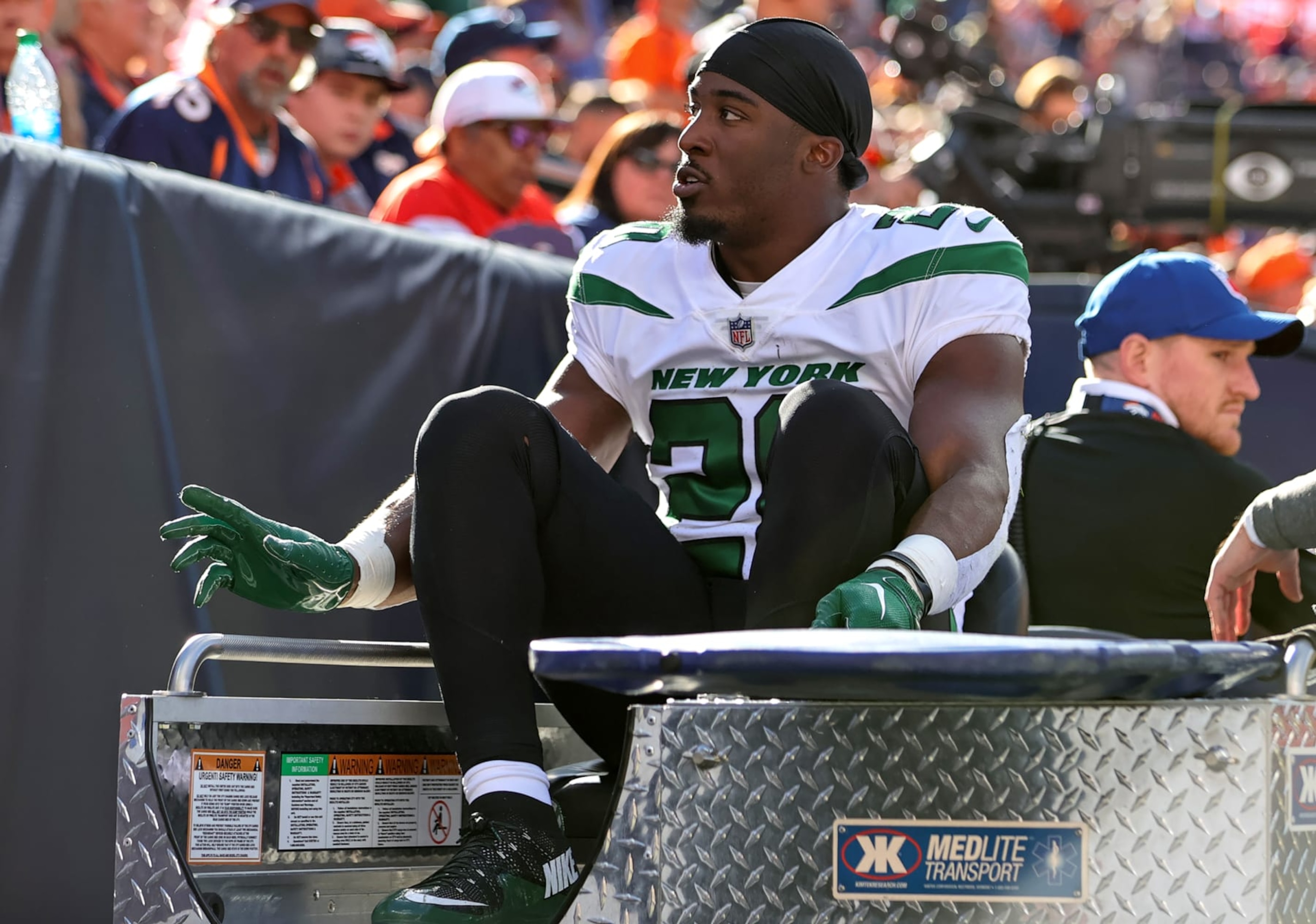 Report: Jets' Breece Hall Diagnosed with Torn ACL, Meniscus Injury; Out ...