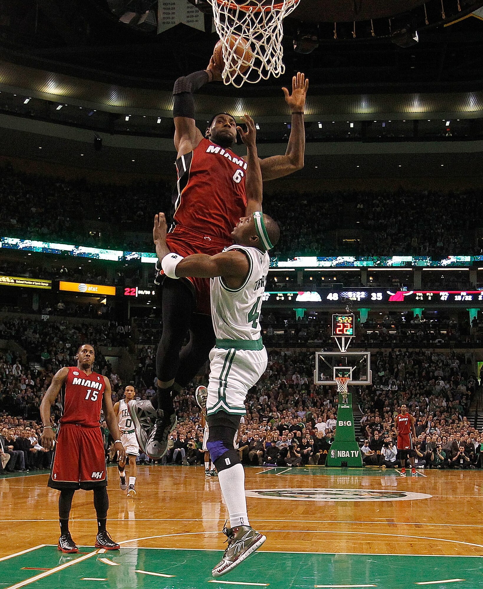 B/R Staff: 20 of Our Favorite Dunks Since 2000 for NBA Leap Day