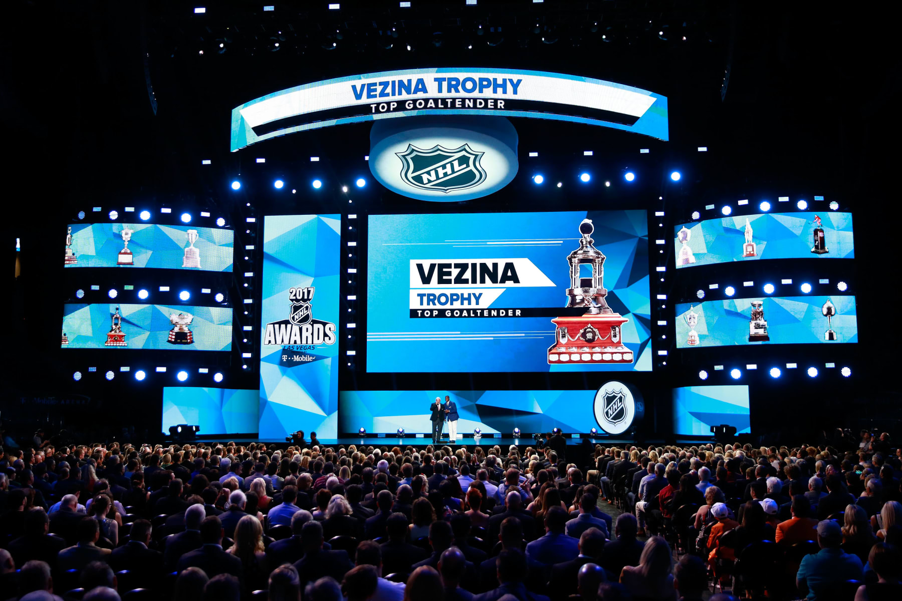 Vezina Trophy Top 5: Early Rankings of the NHL's Best Goalies