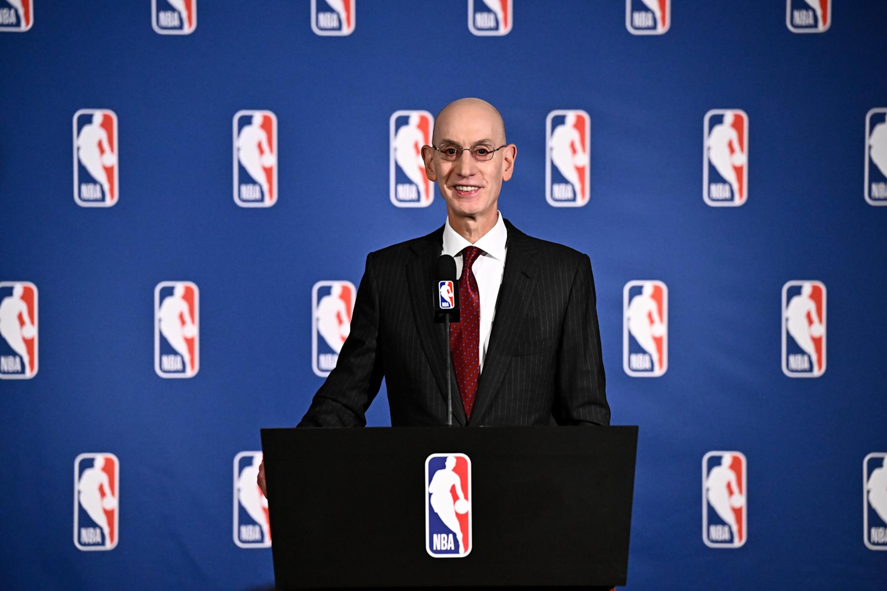 Adam Silver Calls Knicks Success 'Fantastic to See,' Praises Jalen ...
