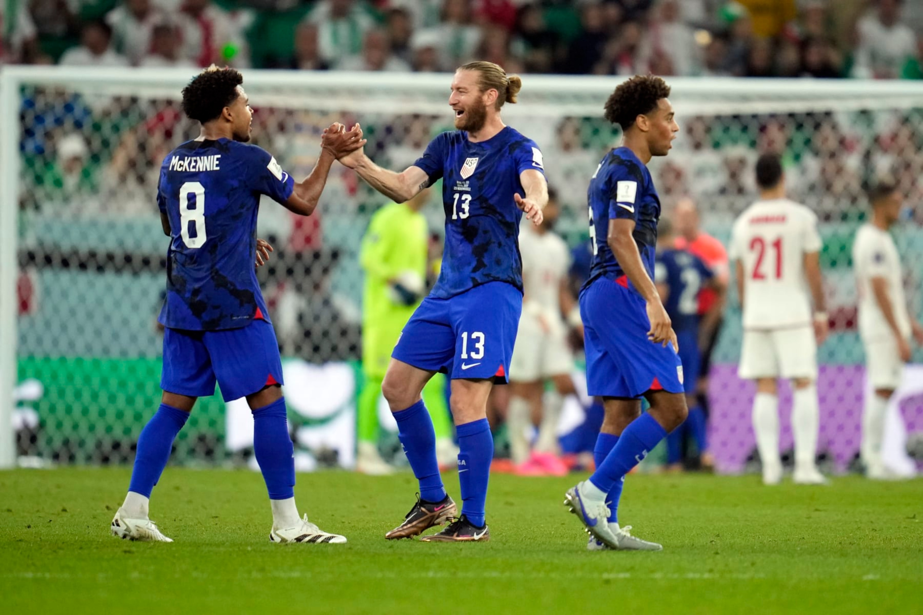 Christian Pulisic, USA's Tense 1-0 Win to Advance at World Cup Leaves ...