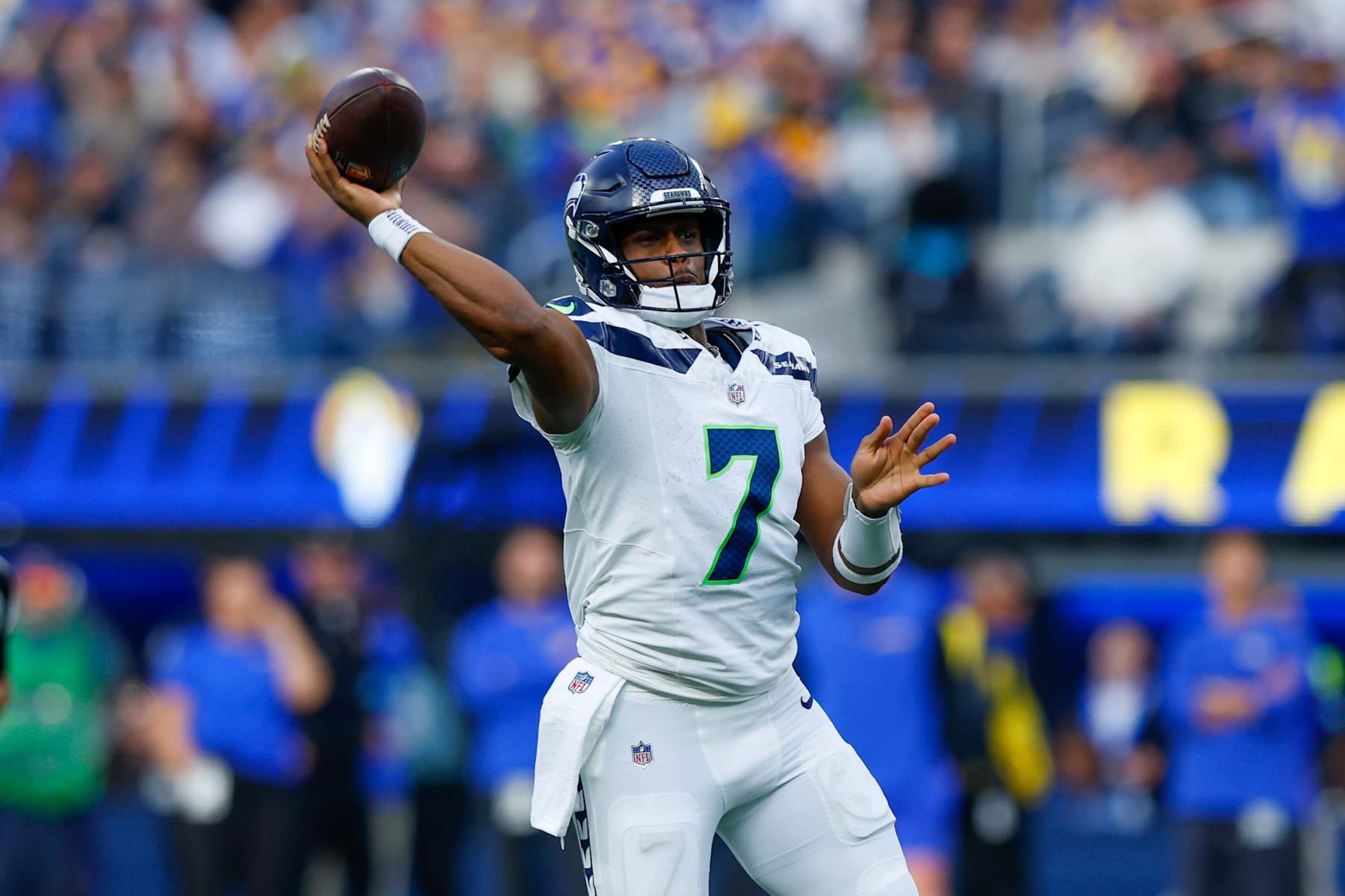 Geno Smith Earns $6M in Contract Bonuses in Seahawks' Win vs. Rams