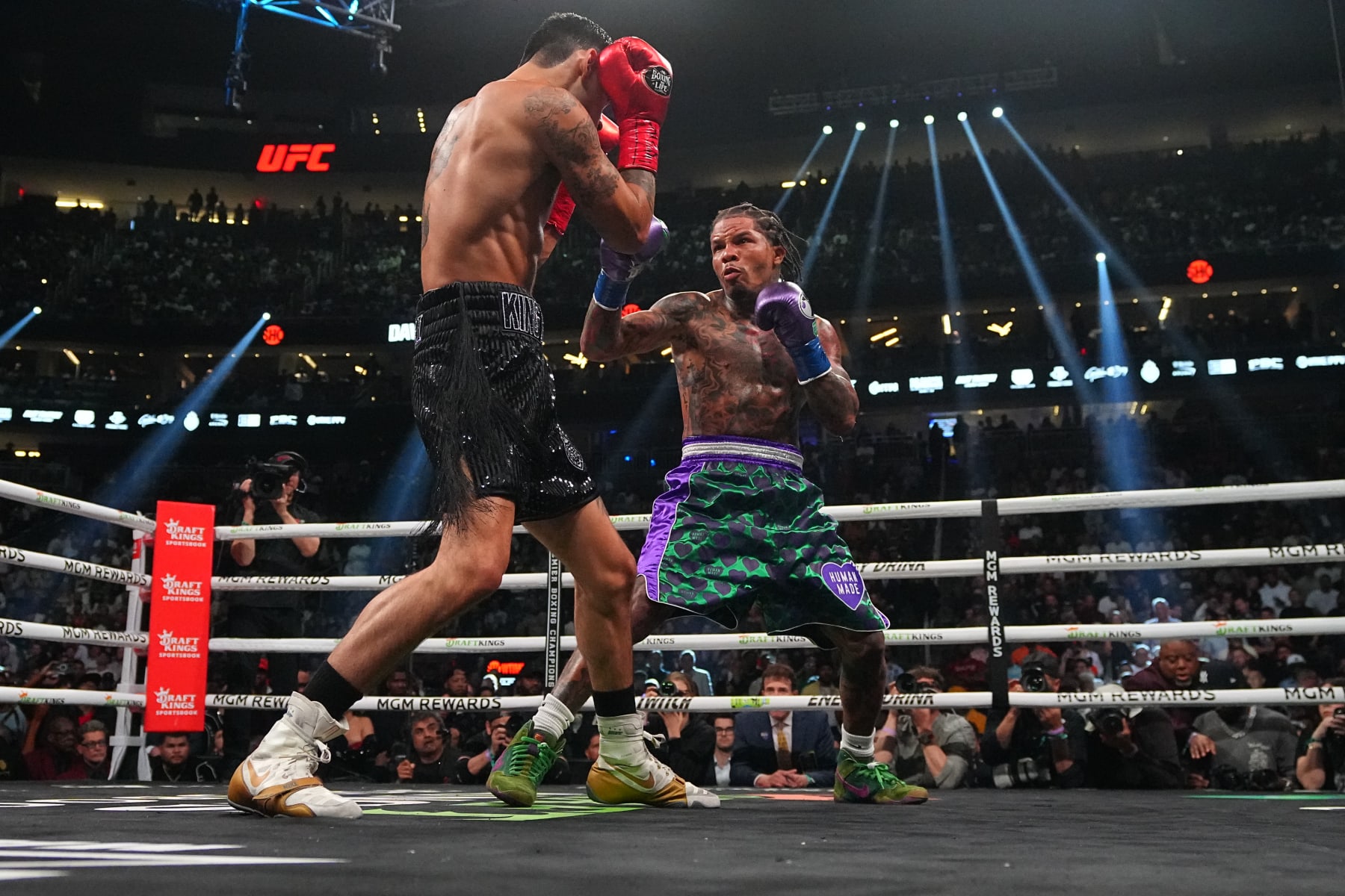 B/R Boxing Pound-for-Pound Rankings for May 2023