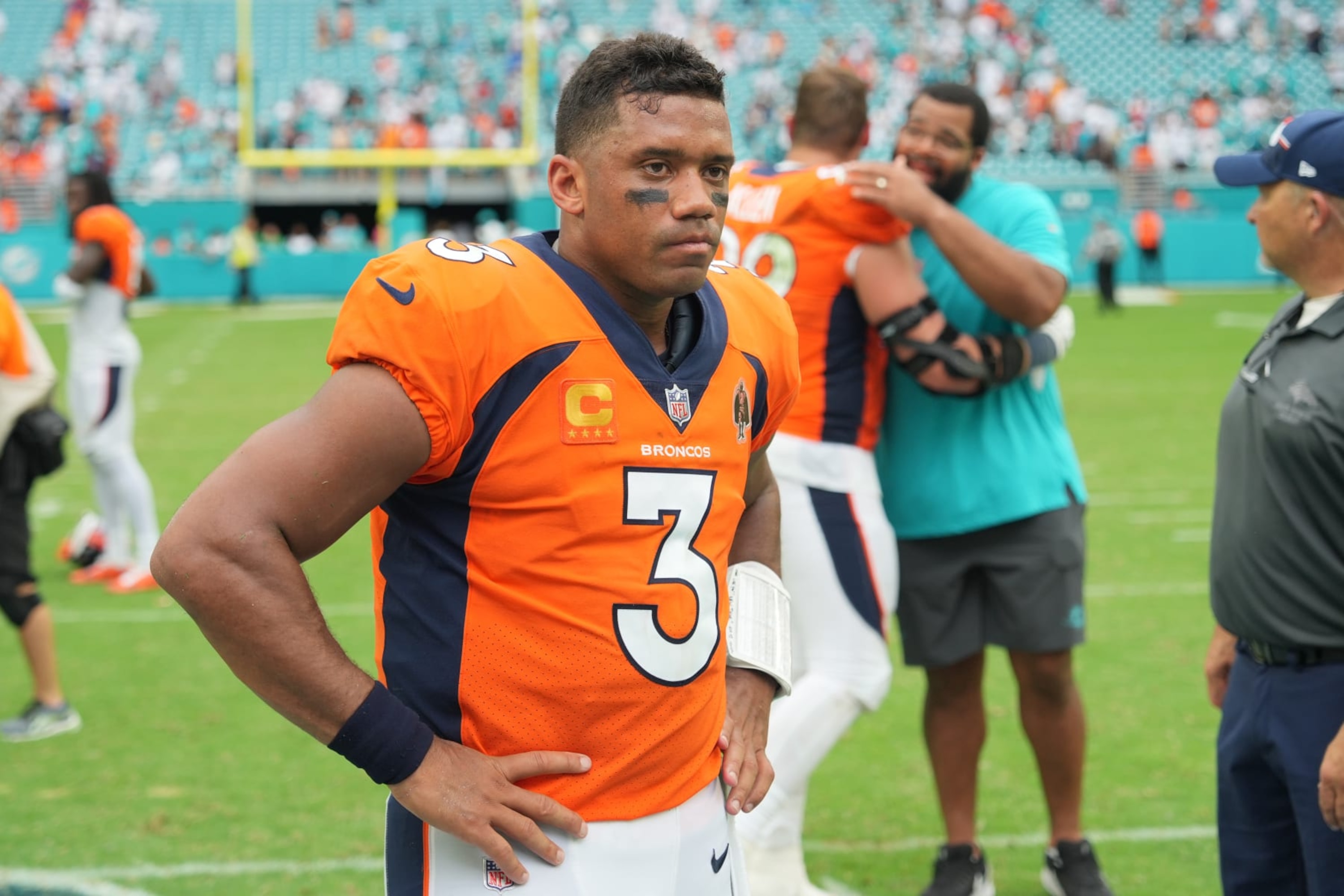 NFL Exec: Broncos' Russell Wilson Needs to 'Play Phenomenal to Avoid ...