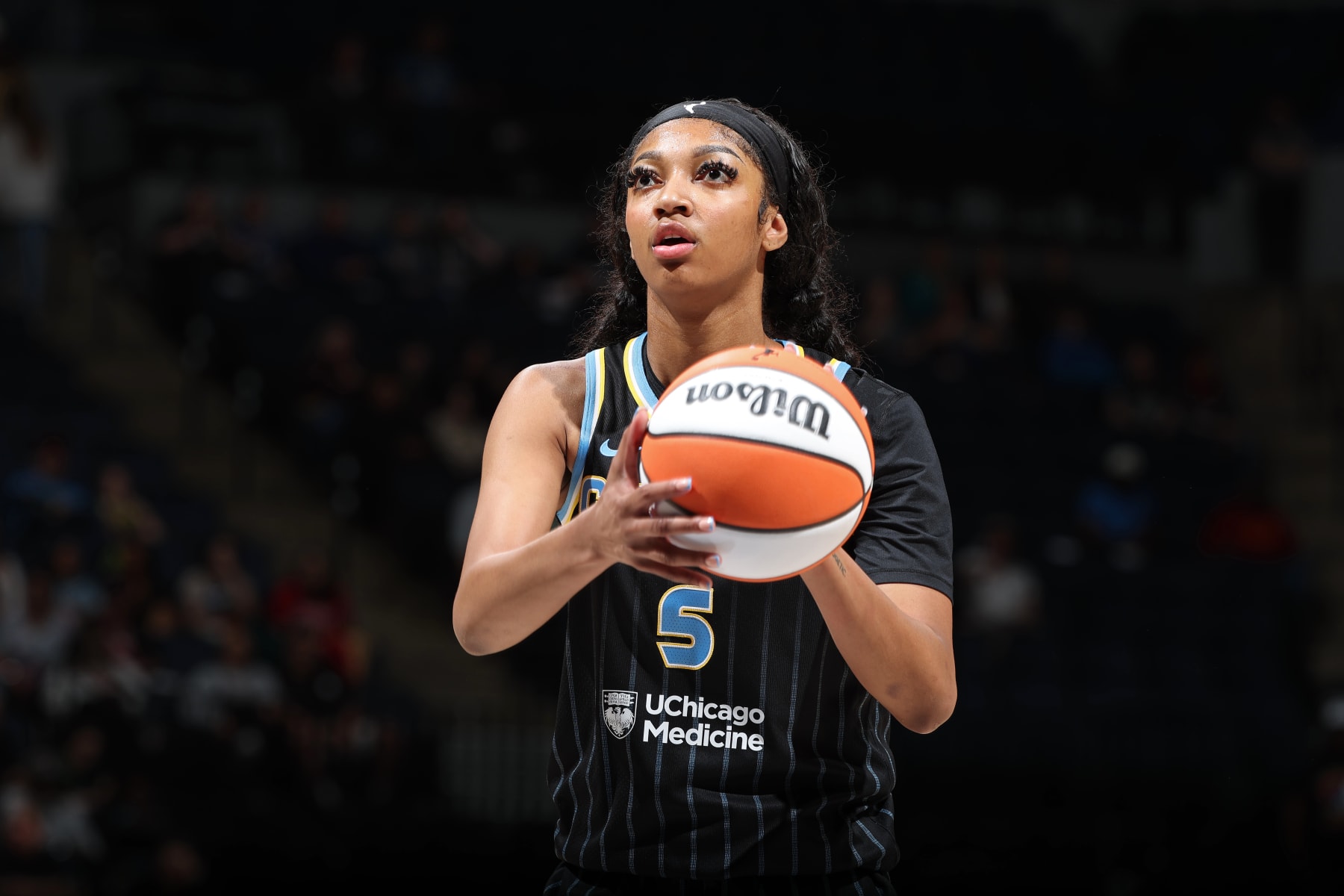 Angel Reese Praised by WNBA Fans for Near Double-Double in Sky ...