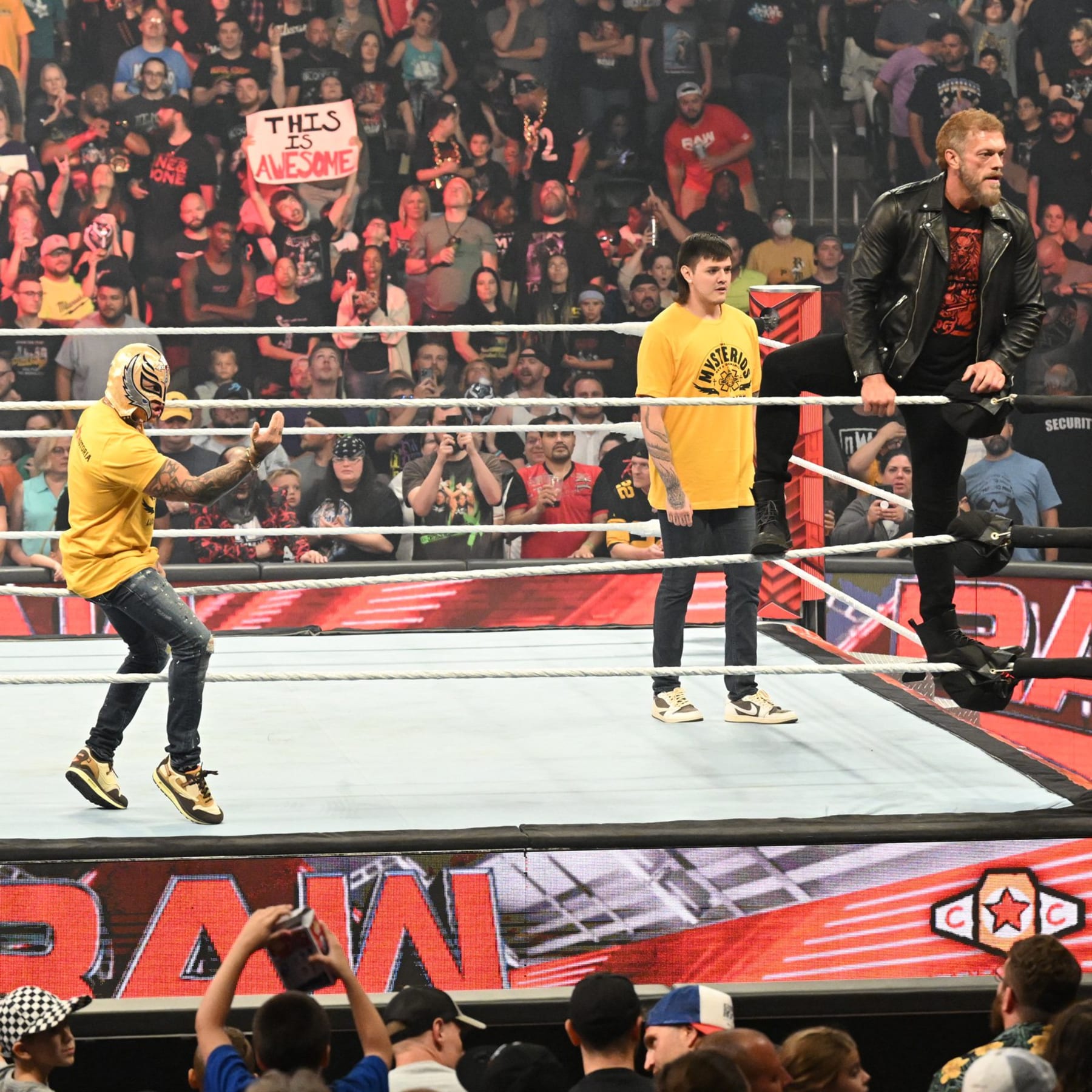 WWE Clash at the Castle 2022 Results: Winners, Grades, Reaction and ...