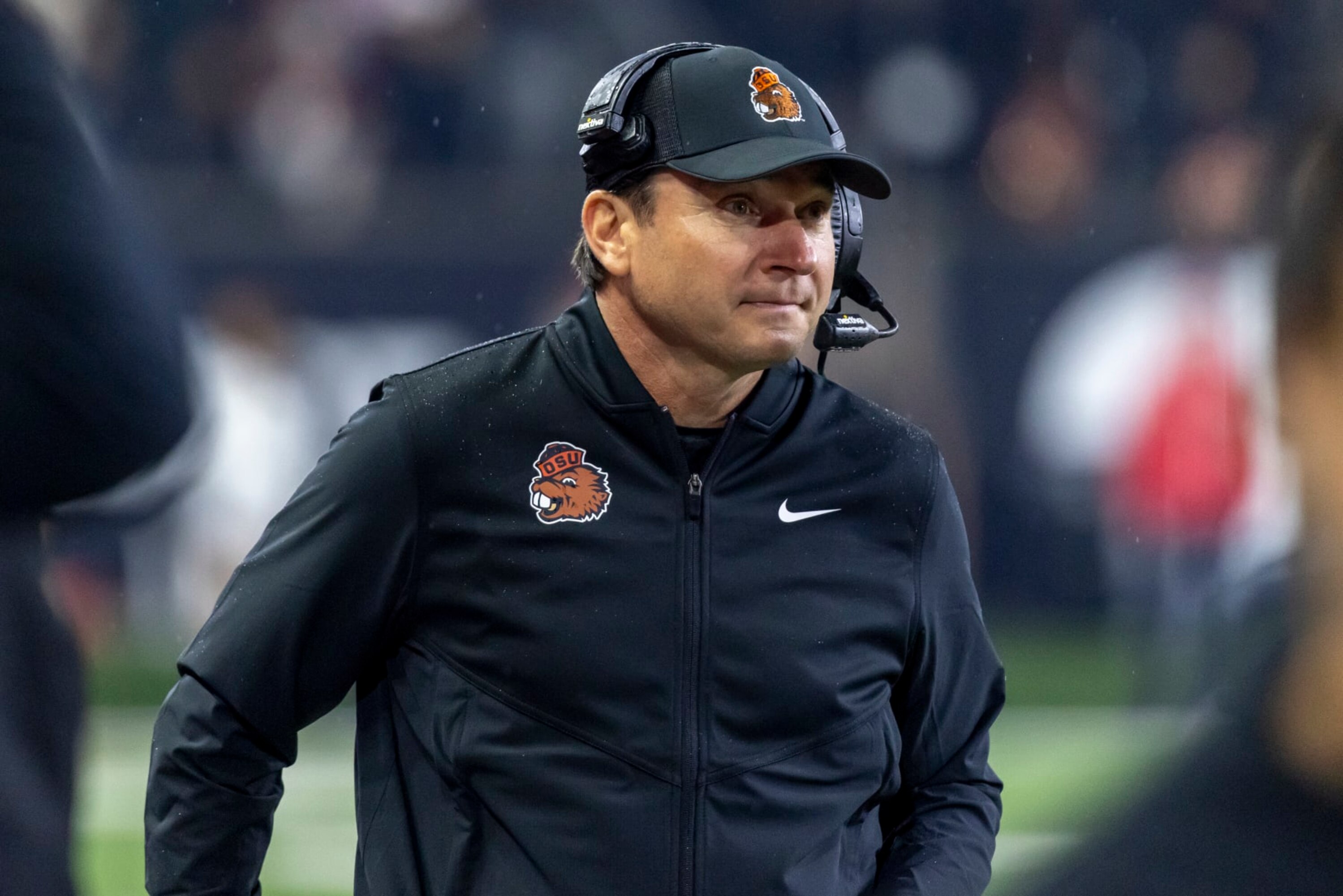 Oregon State's Jonathan Smith, Michigan State Agree to Contract as New HC