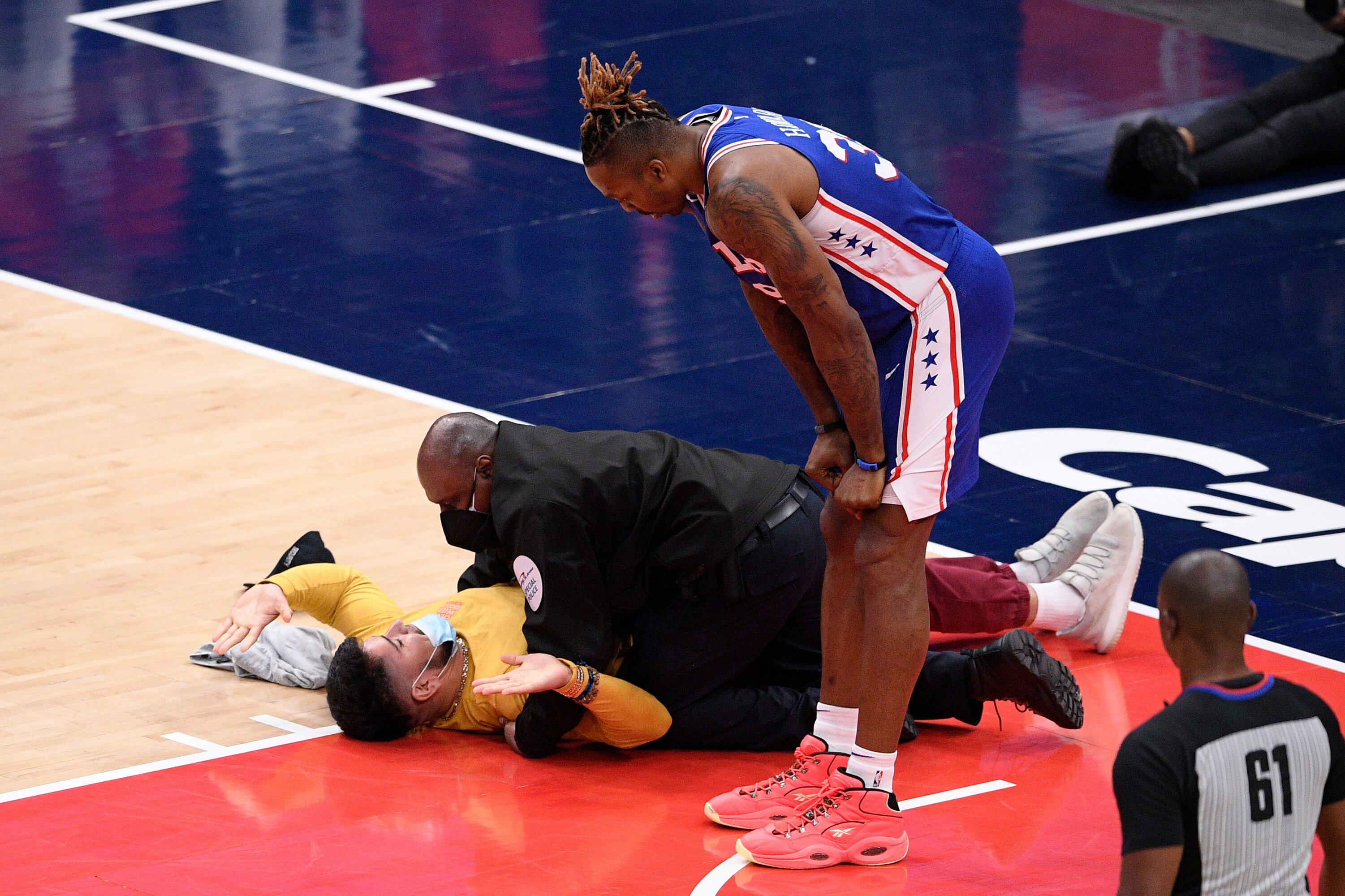 Fan Arrested, Banned From Wizards' Arena After Running onto Court ...