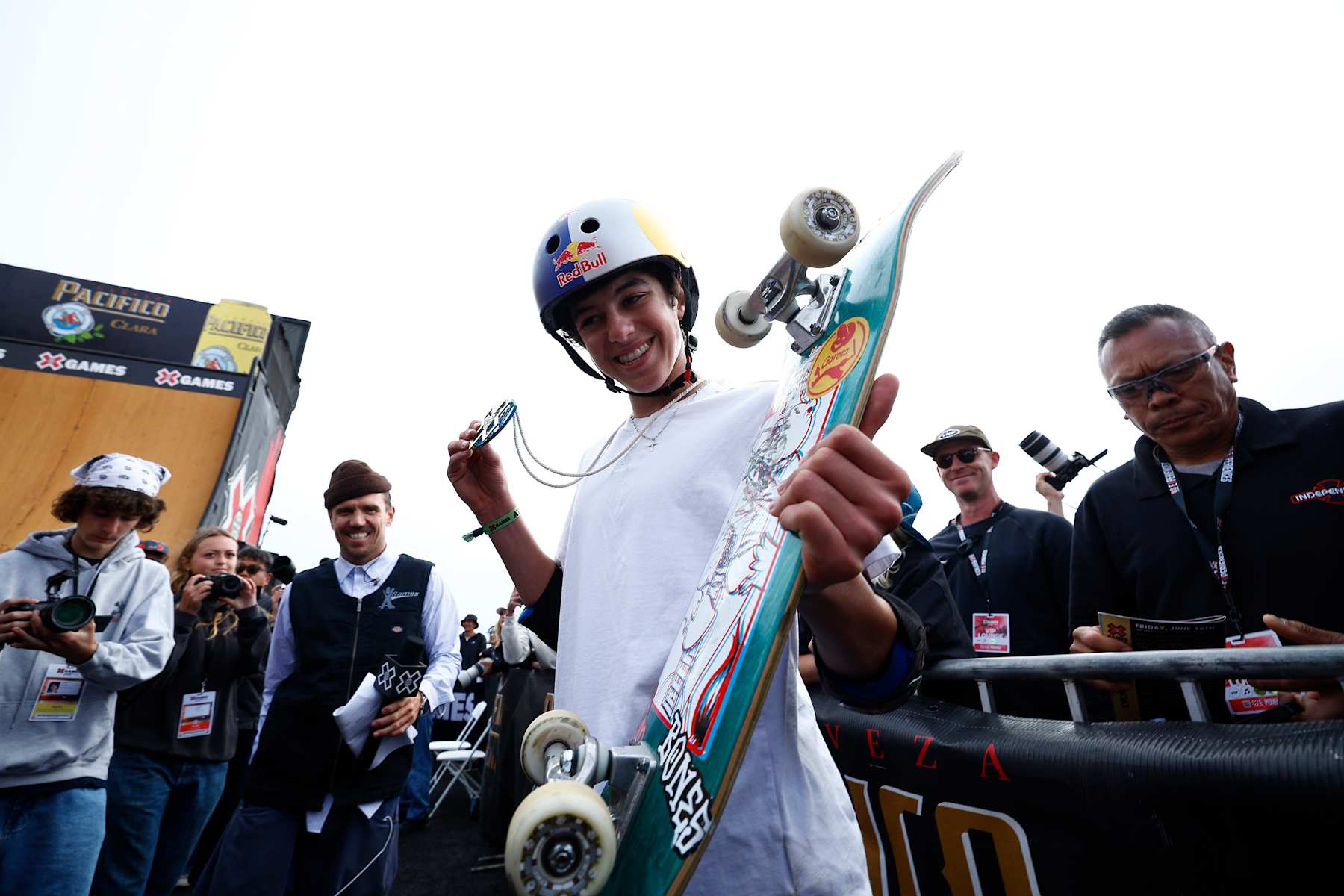 Video: Gui Khury Lands 1st 'Kickflip Body Varial 900' 25 Years After ...