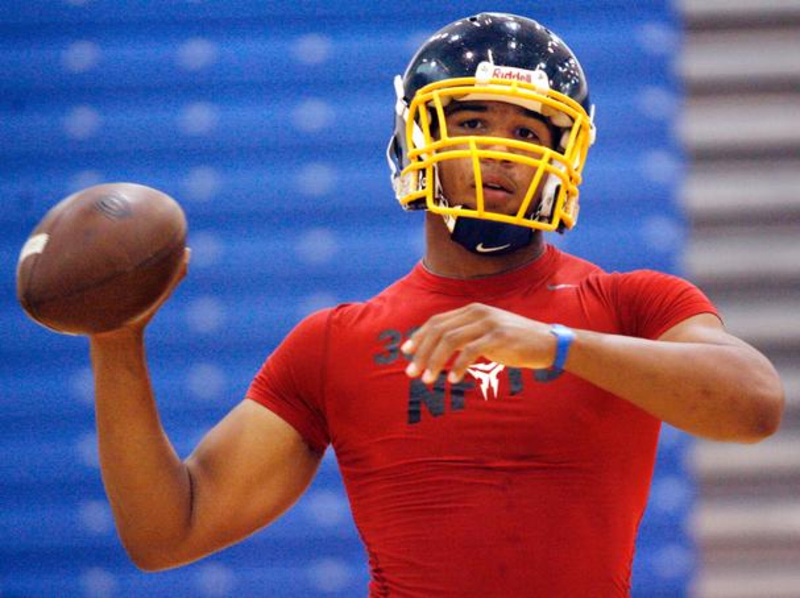 College Football Recruiting Commitments of the Month: Winners and Losers