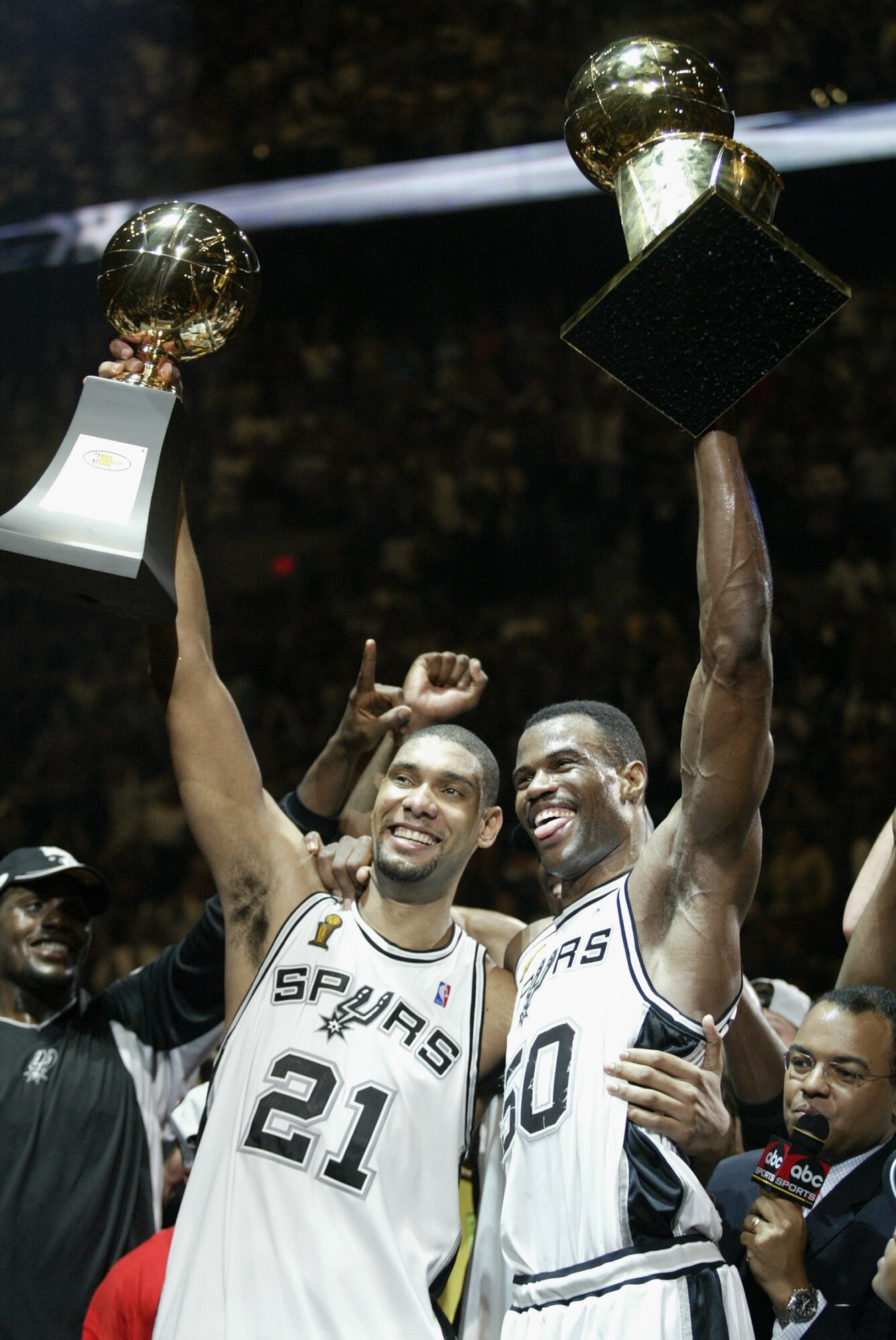 Ranking the Greatest Front Courts in NBA History