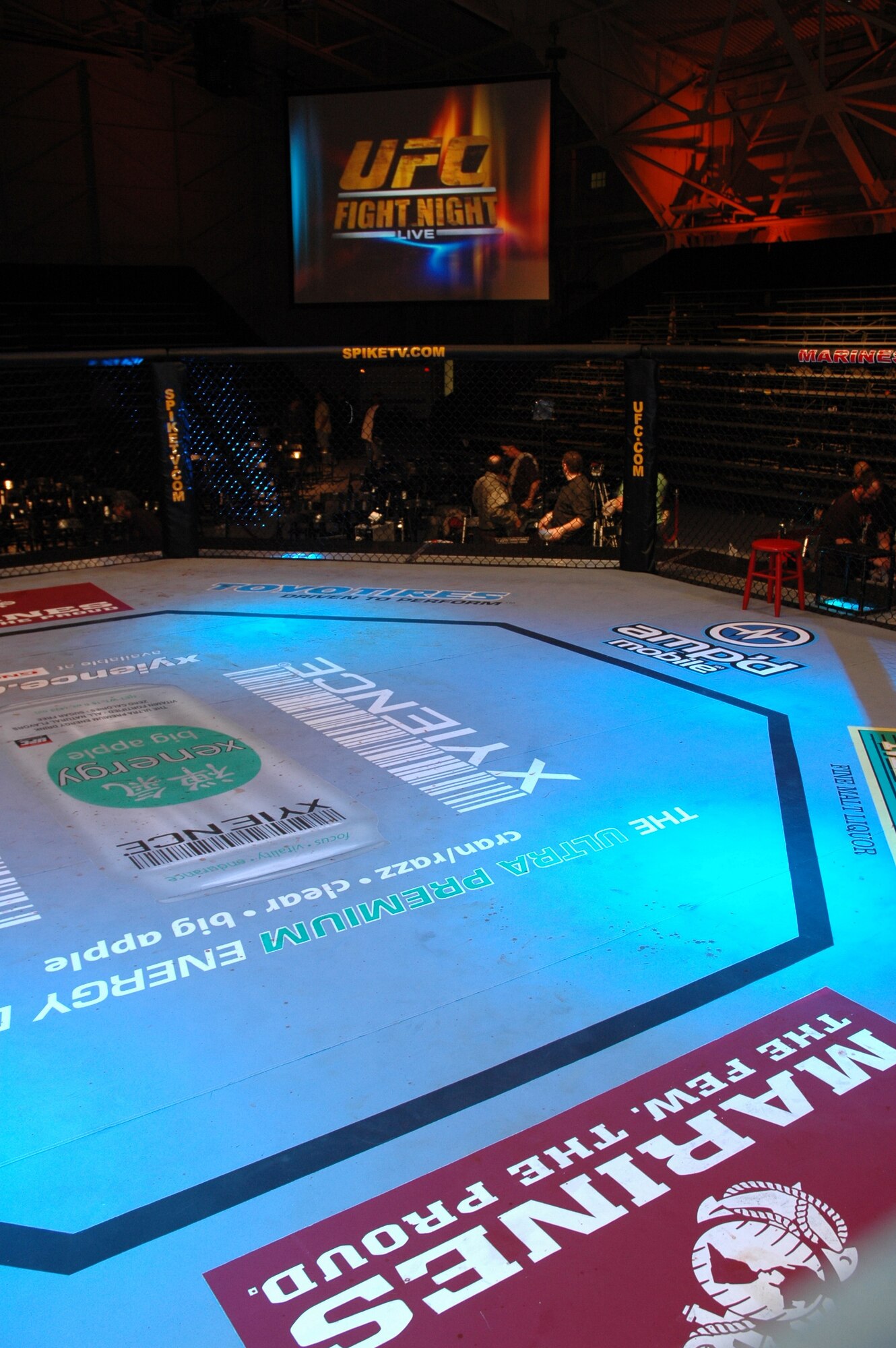 Five Advantages James Toney Loses Inside the Cage at UFC 118
