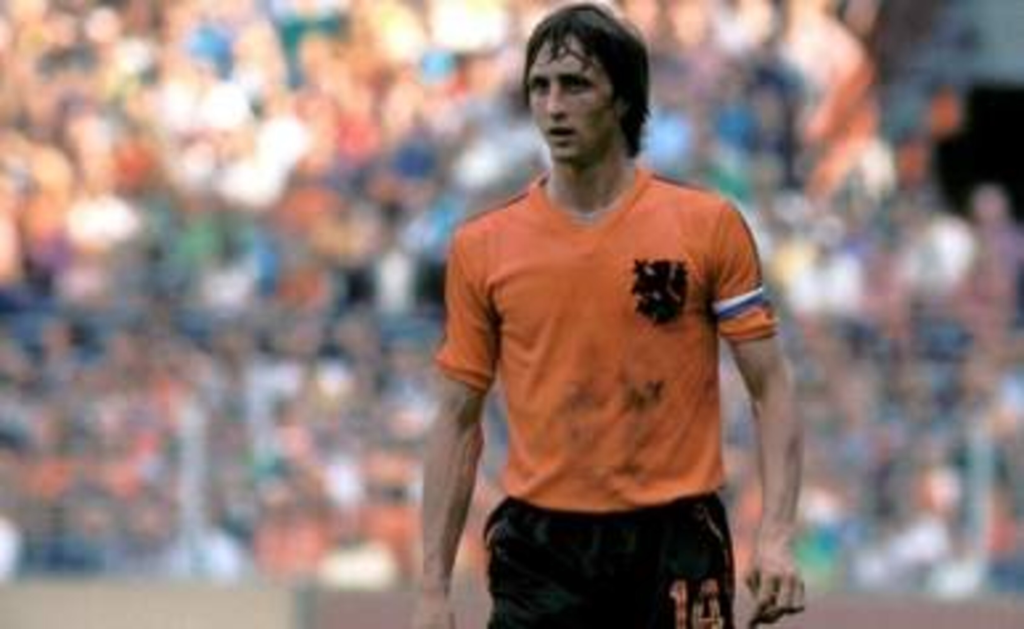 A Fashion Show Even Men Can Enjoy: Football's 20 Most Iconic Kits