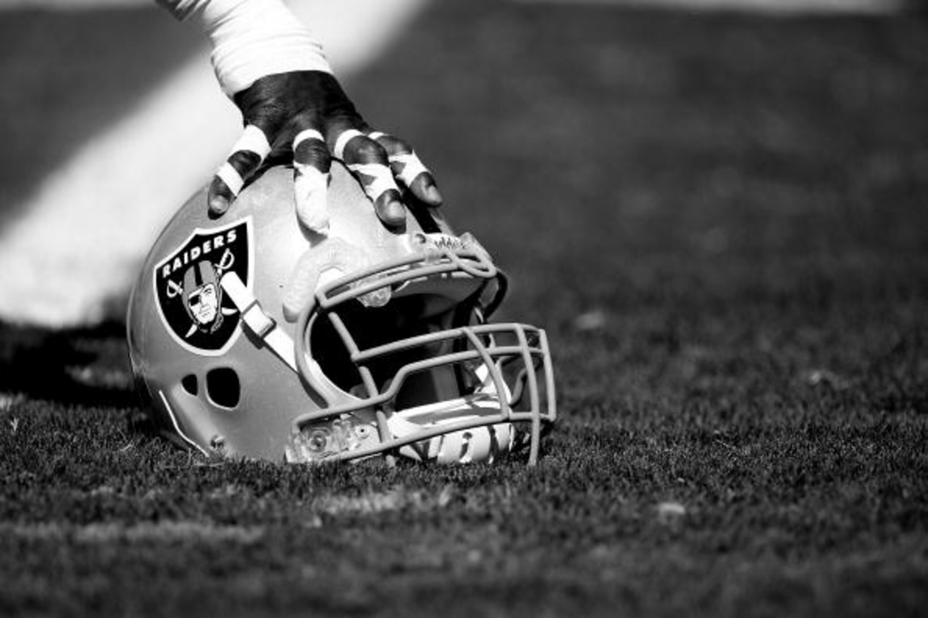 Oakland Raiders Preseason: Roster Cuts Are a Coach's Nightmare