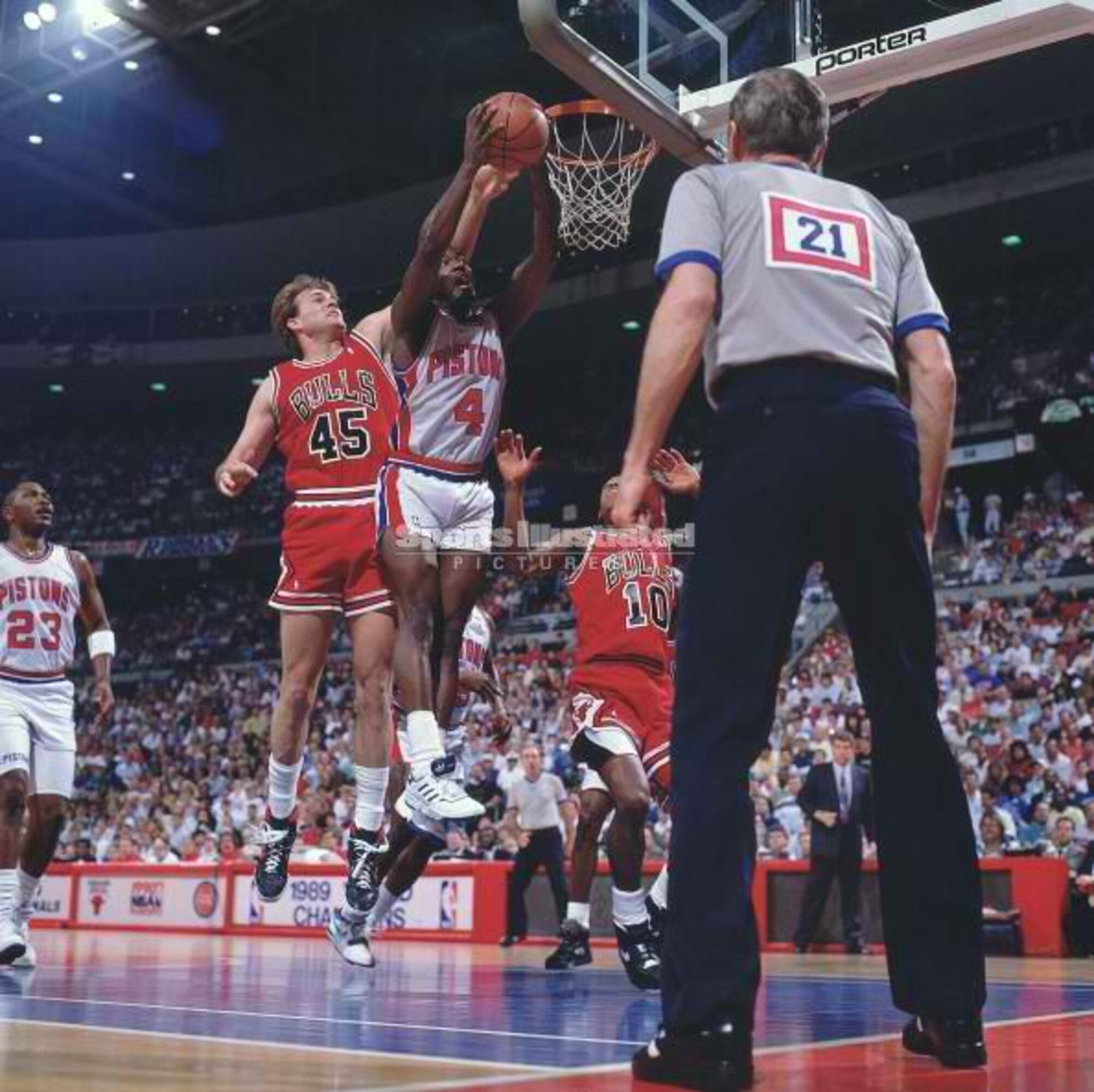 The UNKNOWN Chicago Bulls Championship Team Members Of The 1990's