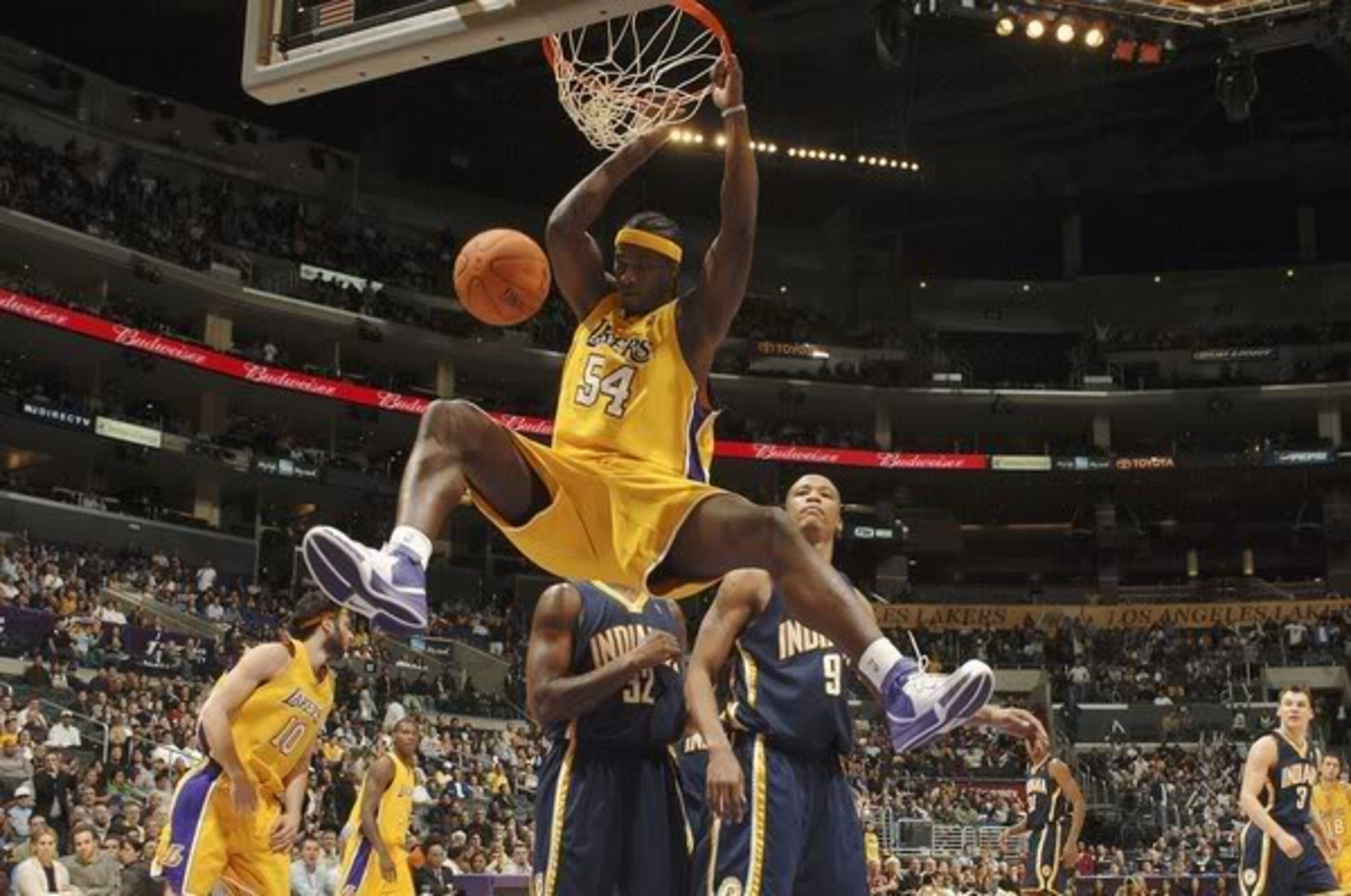 The Biggest Big Man Busts In NBA History