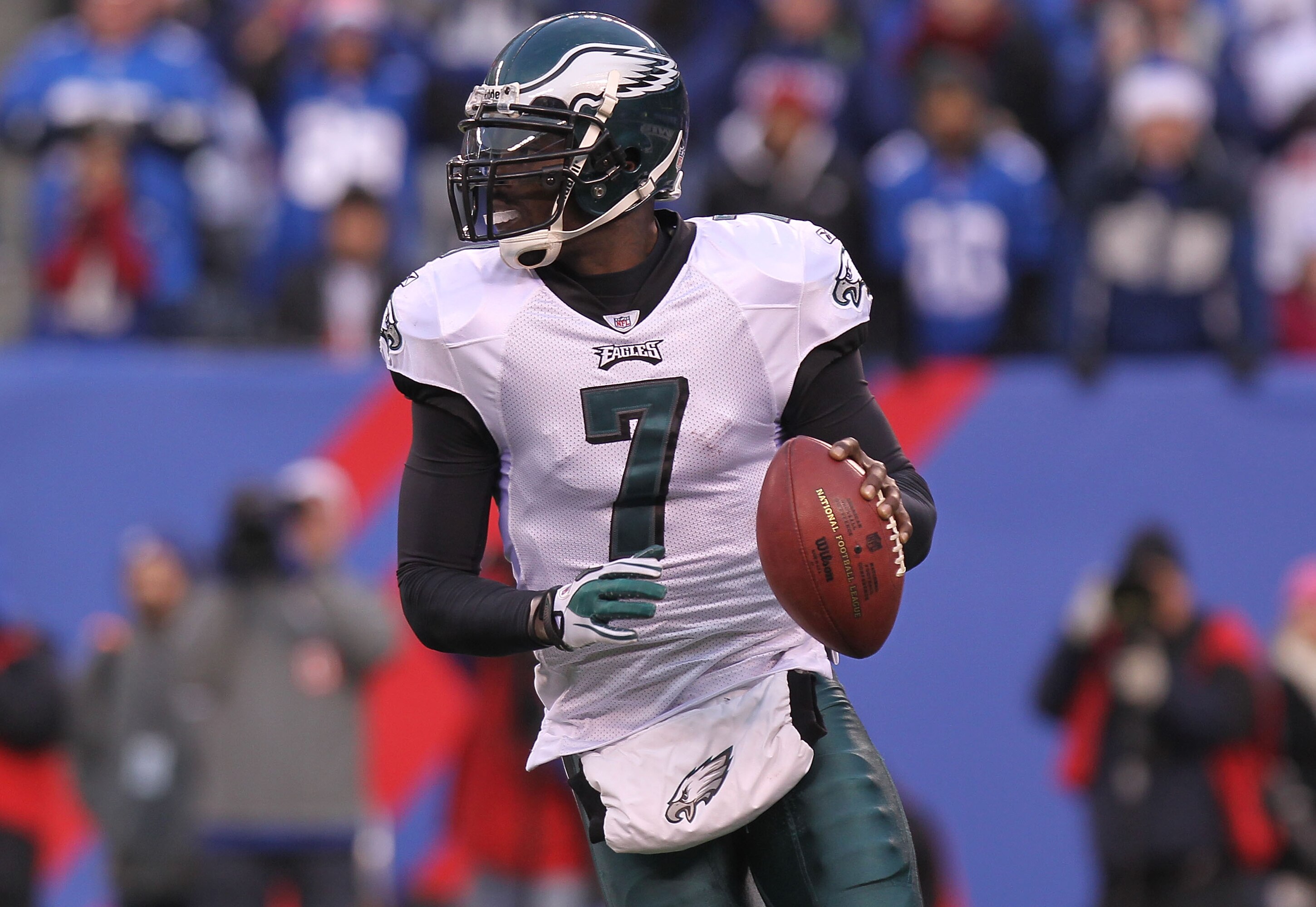 NFL MVP Watch: Can Michael Vick Steal It Away from Tom Brady?
