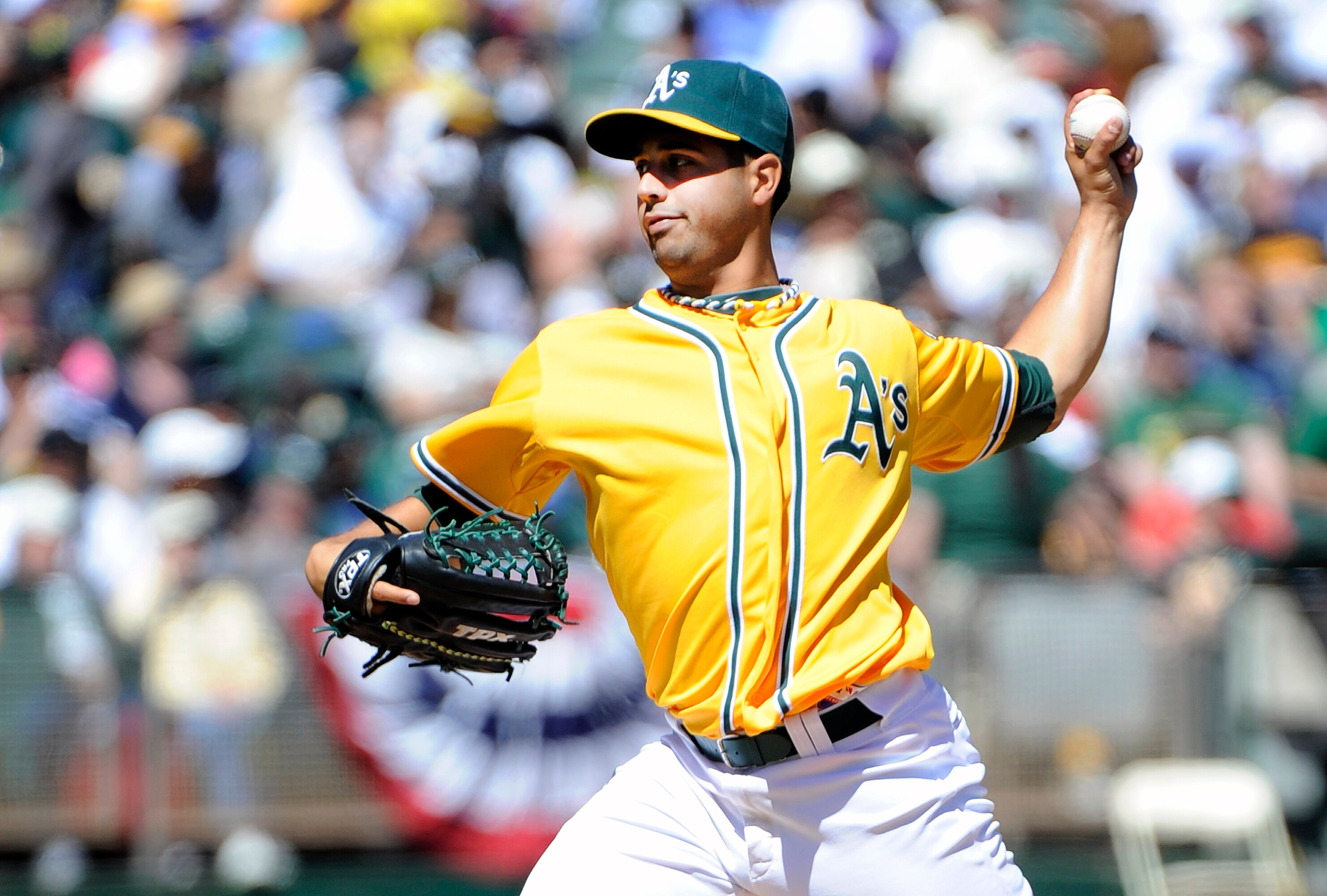 MLB: The Best and Worst Uniforms/Logos