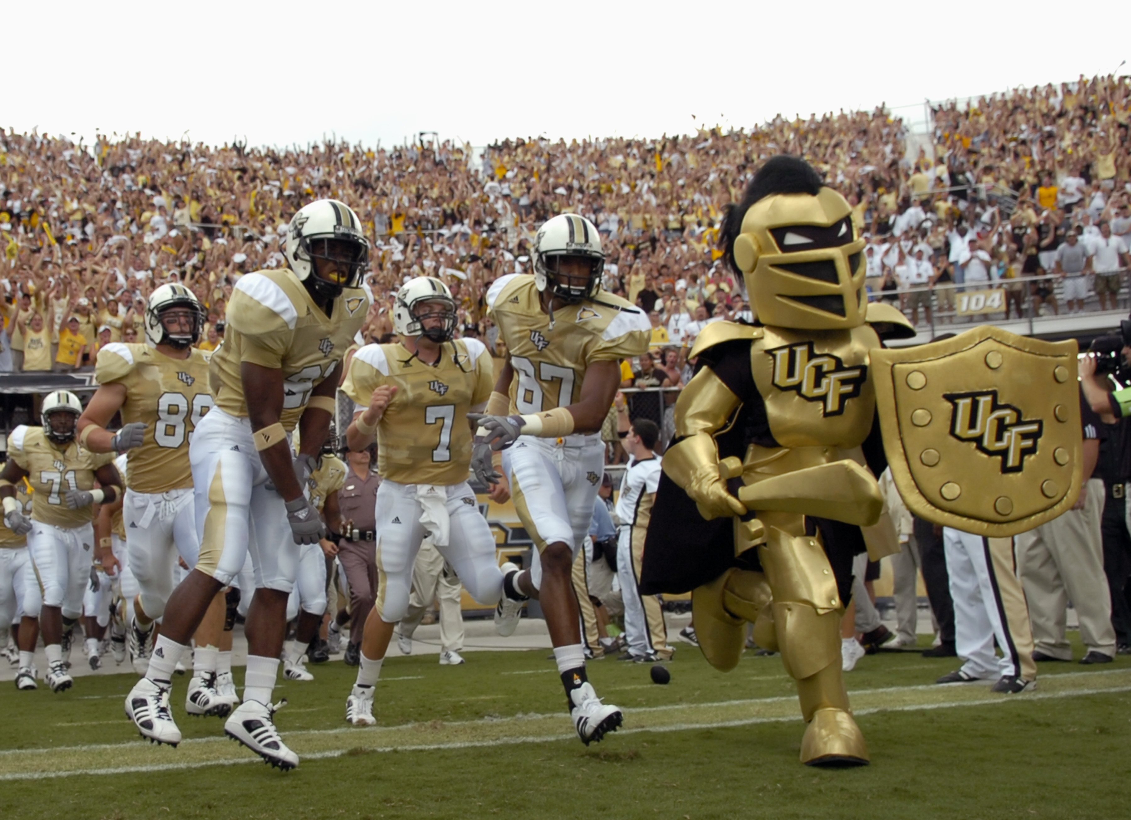 College Football 2011: The 50 Best Mascots in College Football