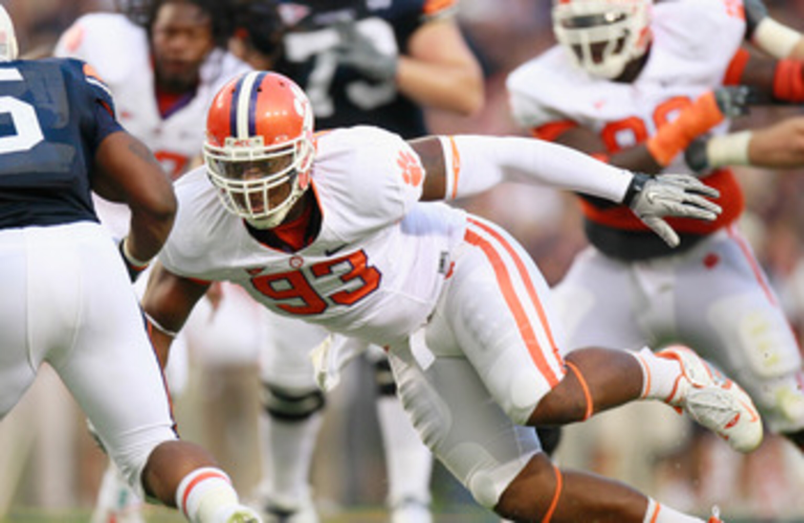 2011 NFL Draft: Top 5 Players by Postion Still Available in Round Two