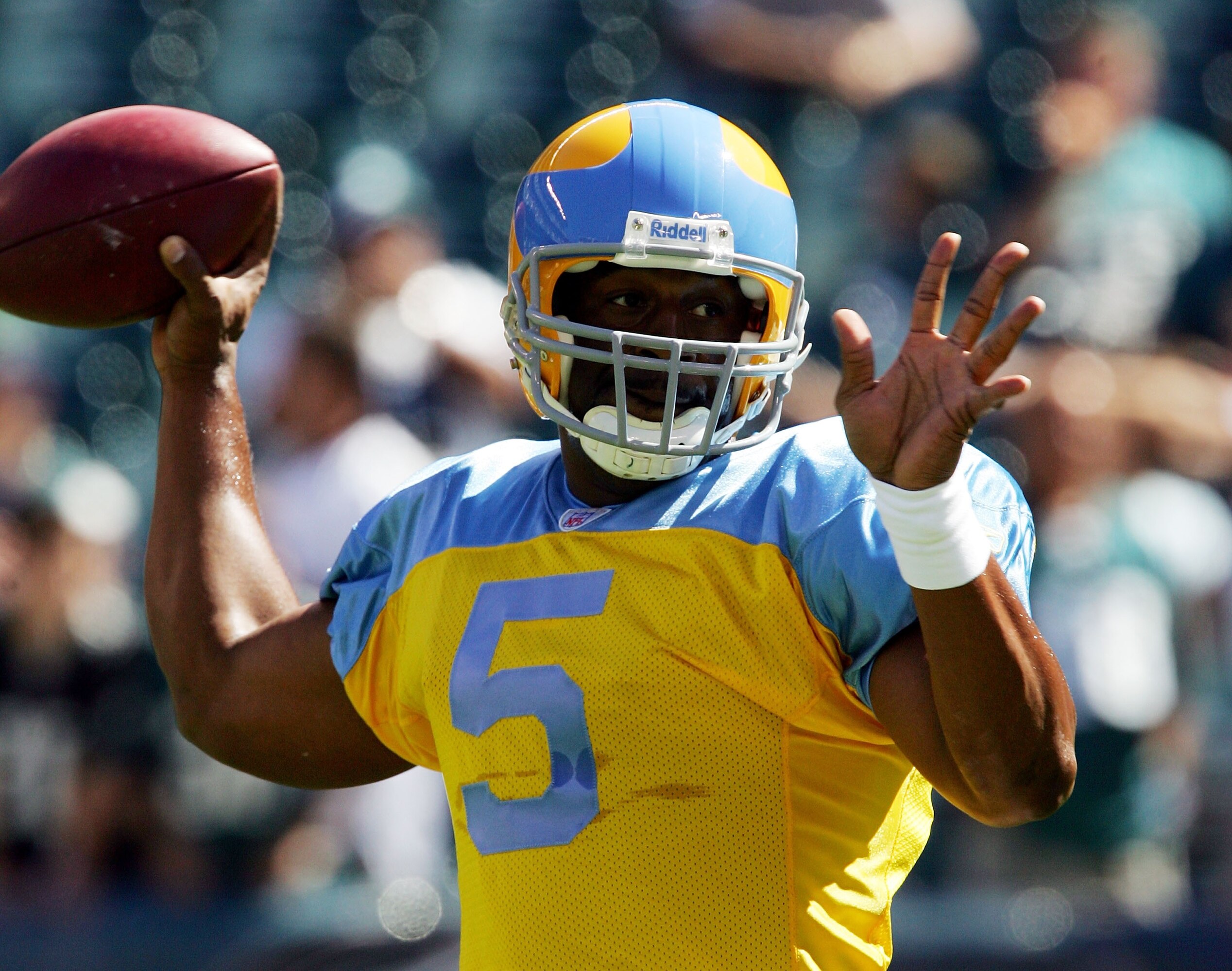 The 15 Worst Uniforms In Sports History