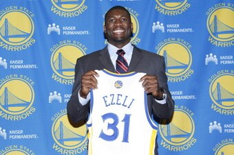 festus ezeli