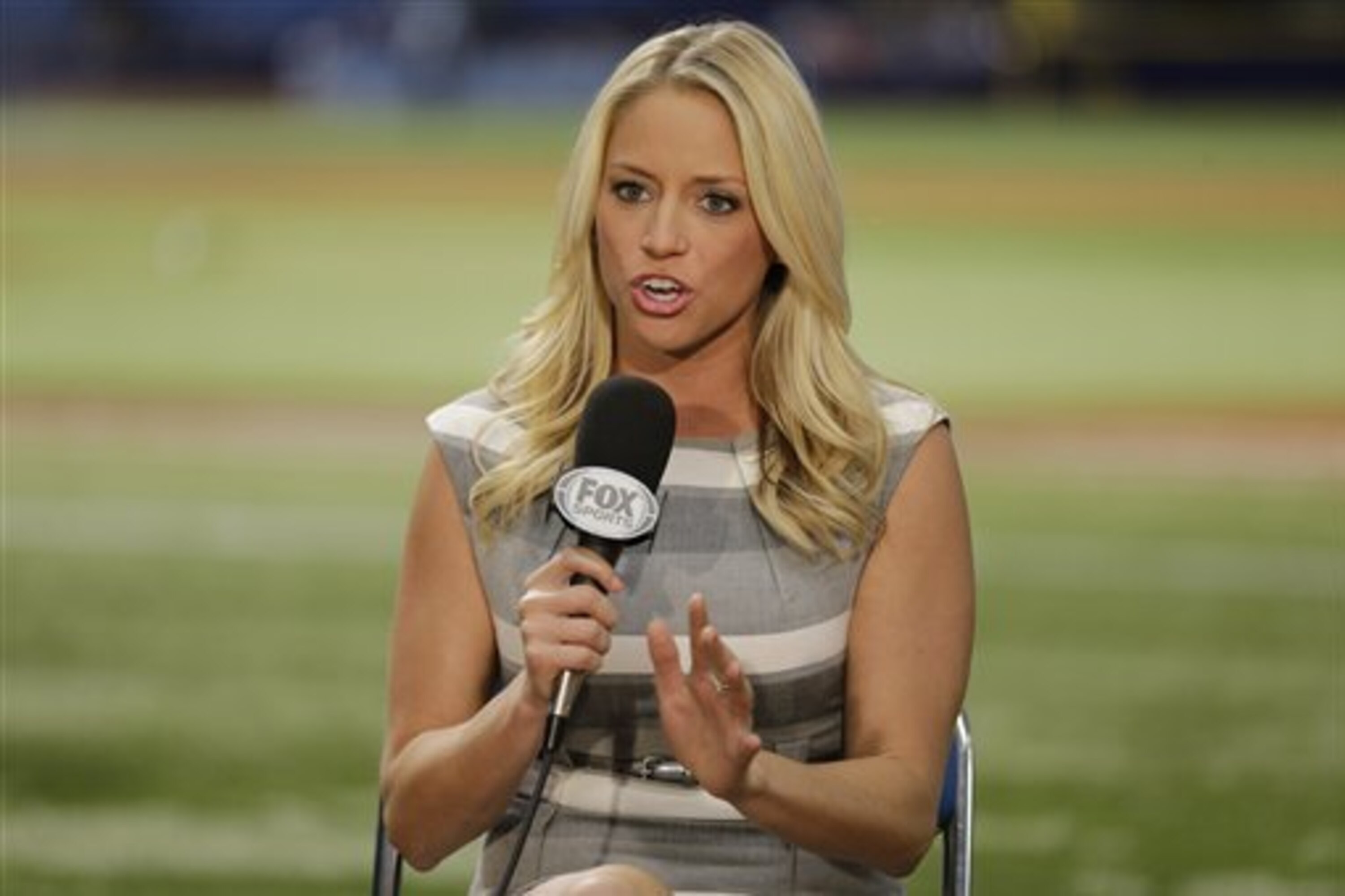 Fox Sports Reporter Emily Austen Fired After 'Insensitive Comments ...