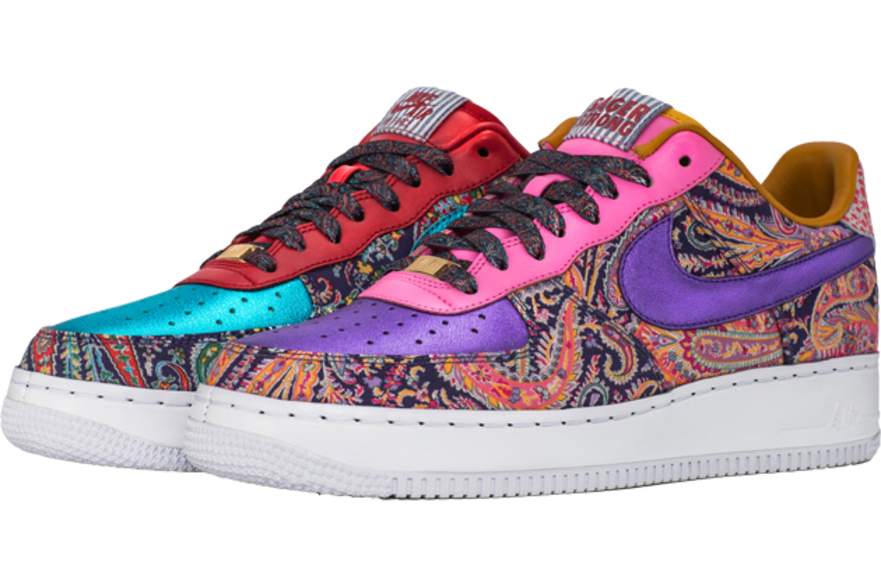 Turner Sports to Auction 100 Pairs of Original Nike Sneakers to Benefit ...