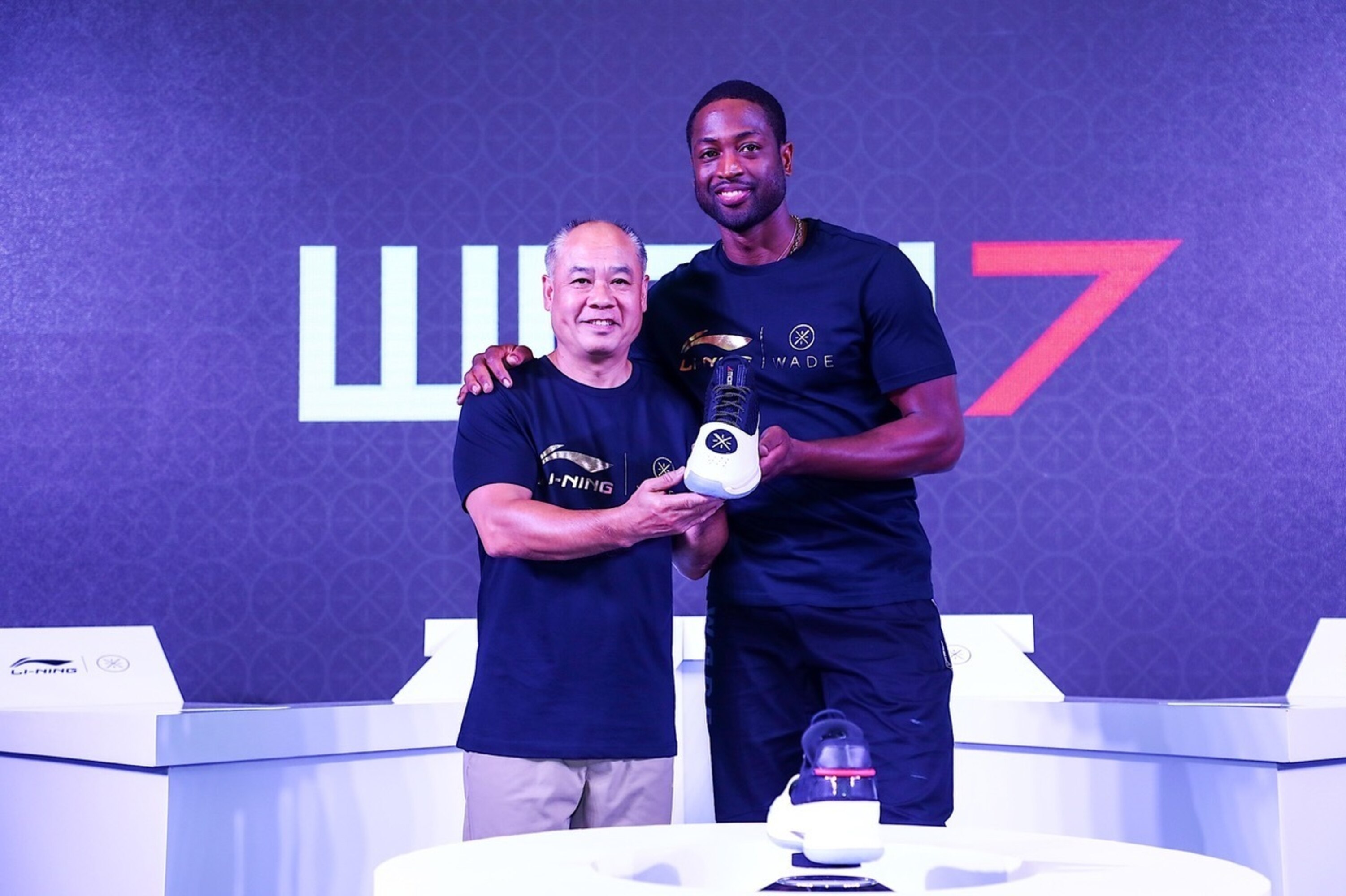 Dwyane Wade Signs Lifetime Deal with Li-Ning Way of Wade